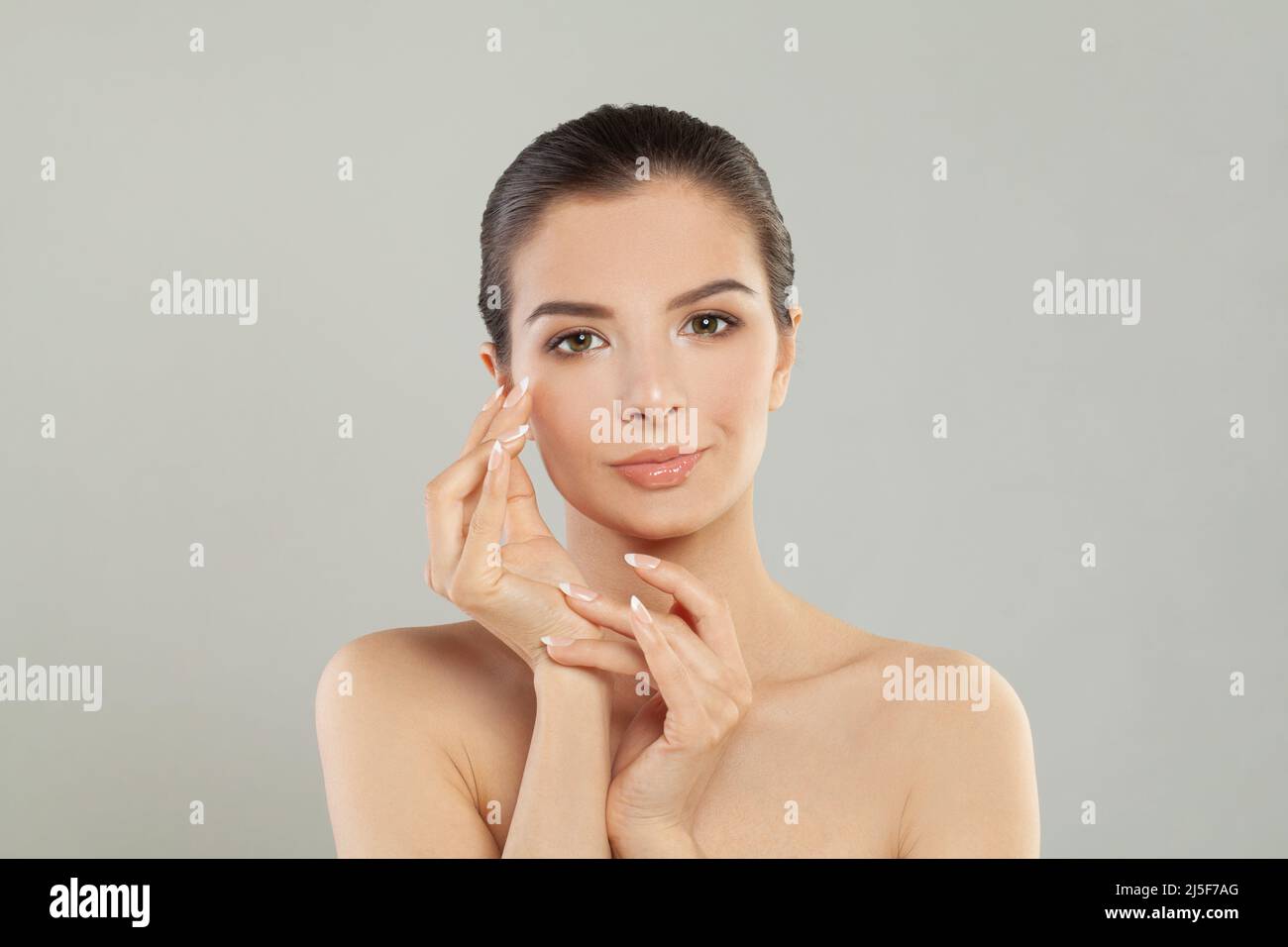 Natural Beauty Portrait. Beautiful Spa Woman Stock Photo - Alamy