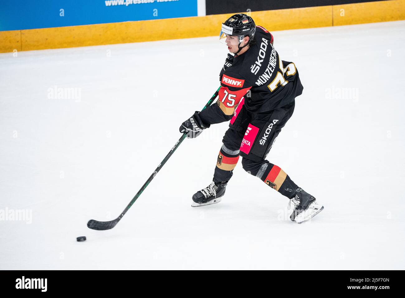 Rosenheim, Germany. 21st Apr, 2022. Ice hockey: international match ...