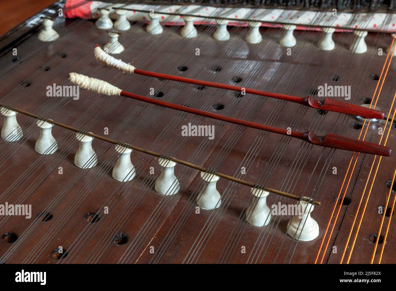 The cimbalom instrument played by a musician Stock Photo - Alamy