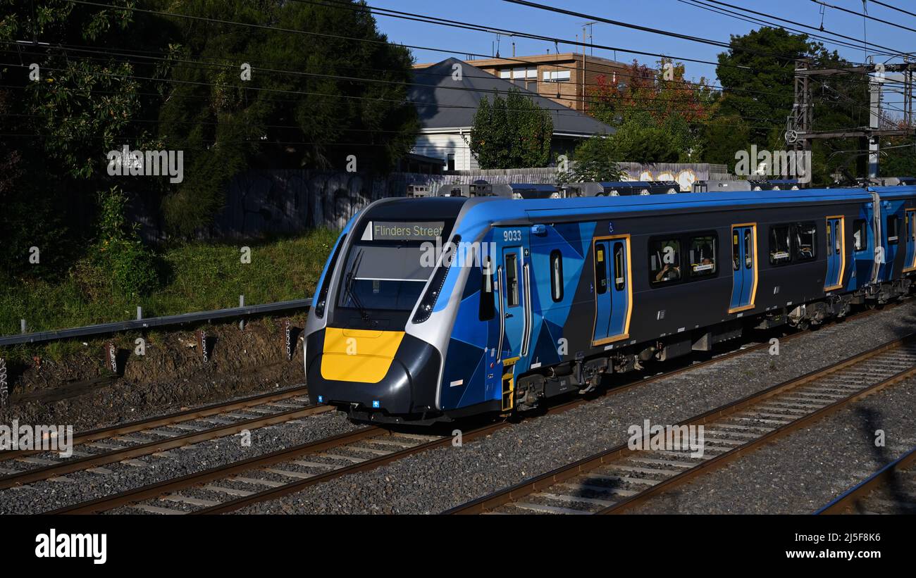 Yellow train on tracks australia hi-res stock photography and images ...