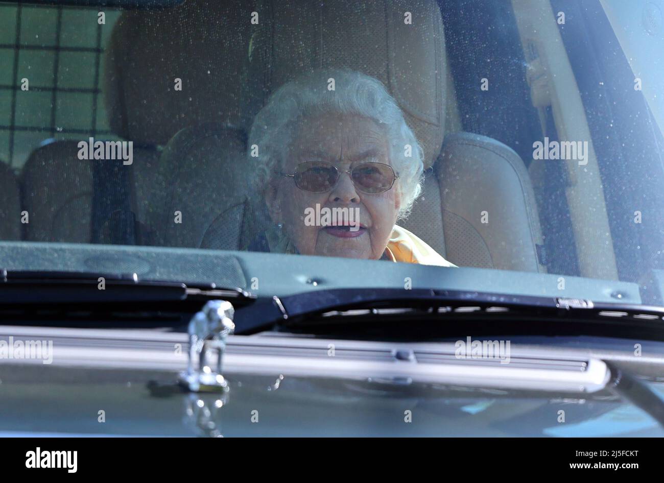 Queen elizabeth ii 96th birthday hi-res stock photography and images ...