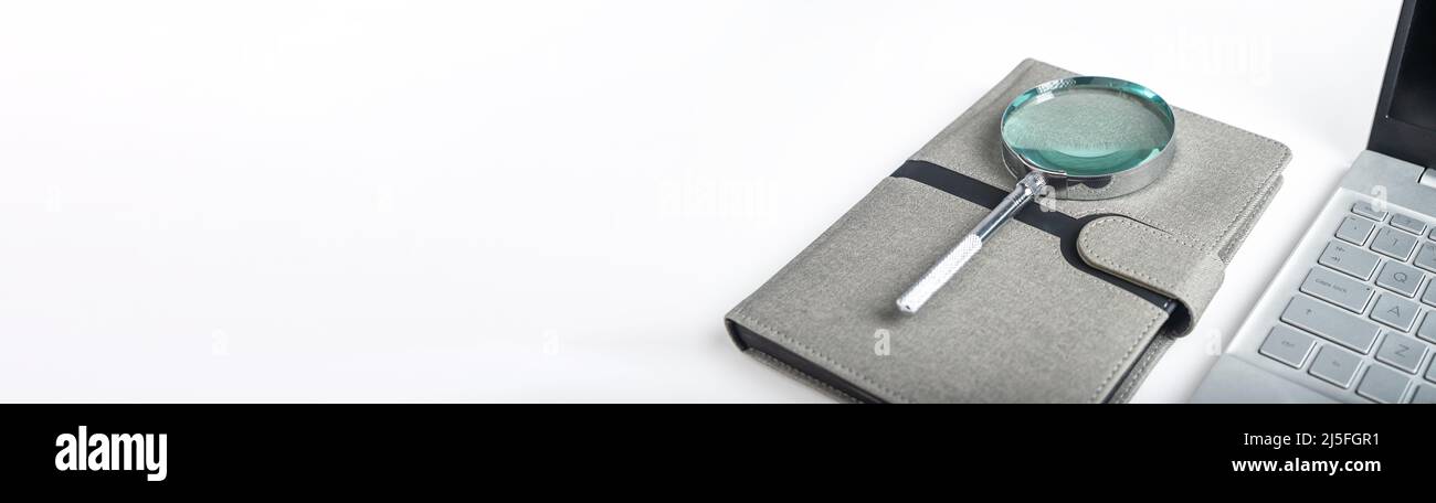 Computer laptop calendar schedule desk hi-res stock photography and ...