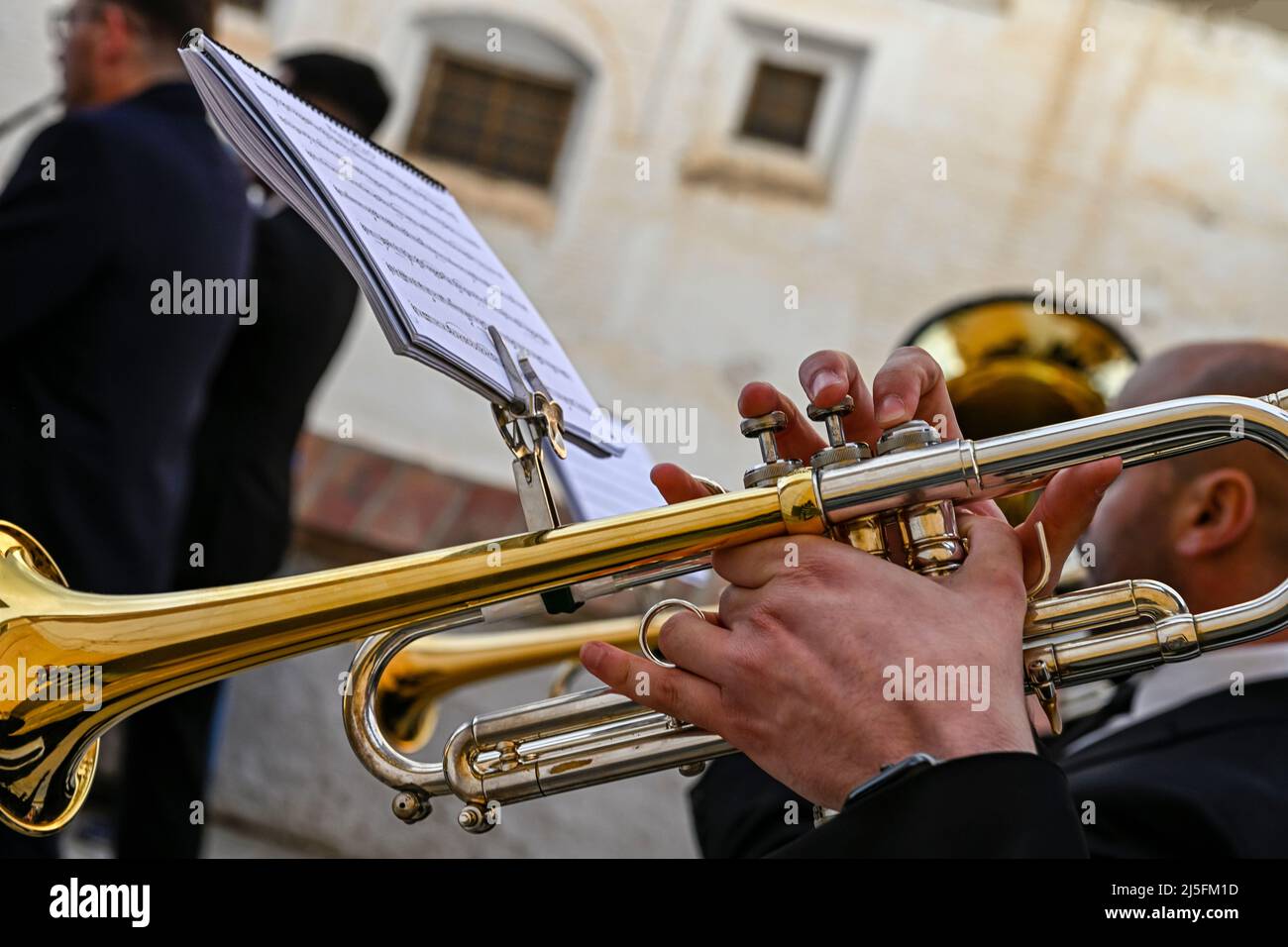 Playing trumpet hand hi-res stock photography and images - Alamy