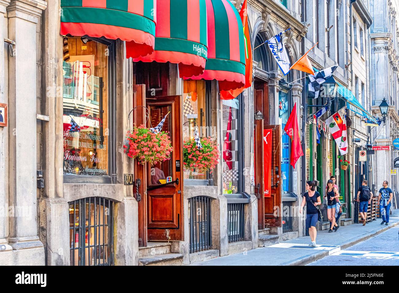 Daily Life in Montreal City, Canada, 2017 Stock Photo - Alamy