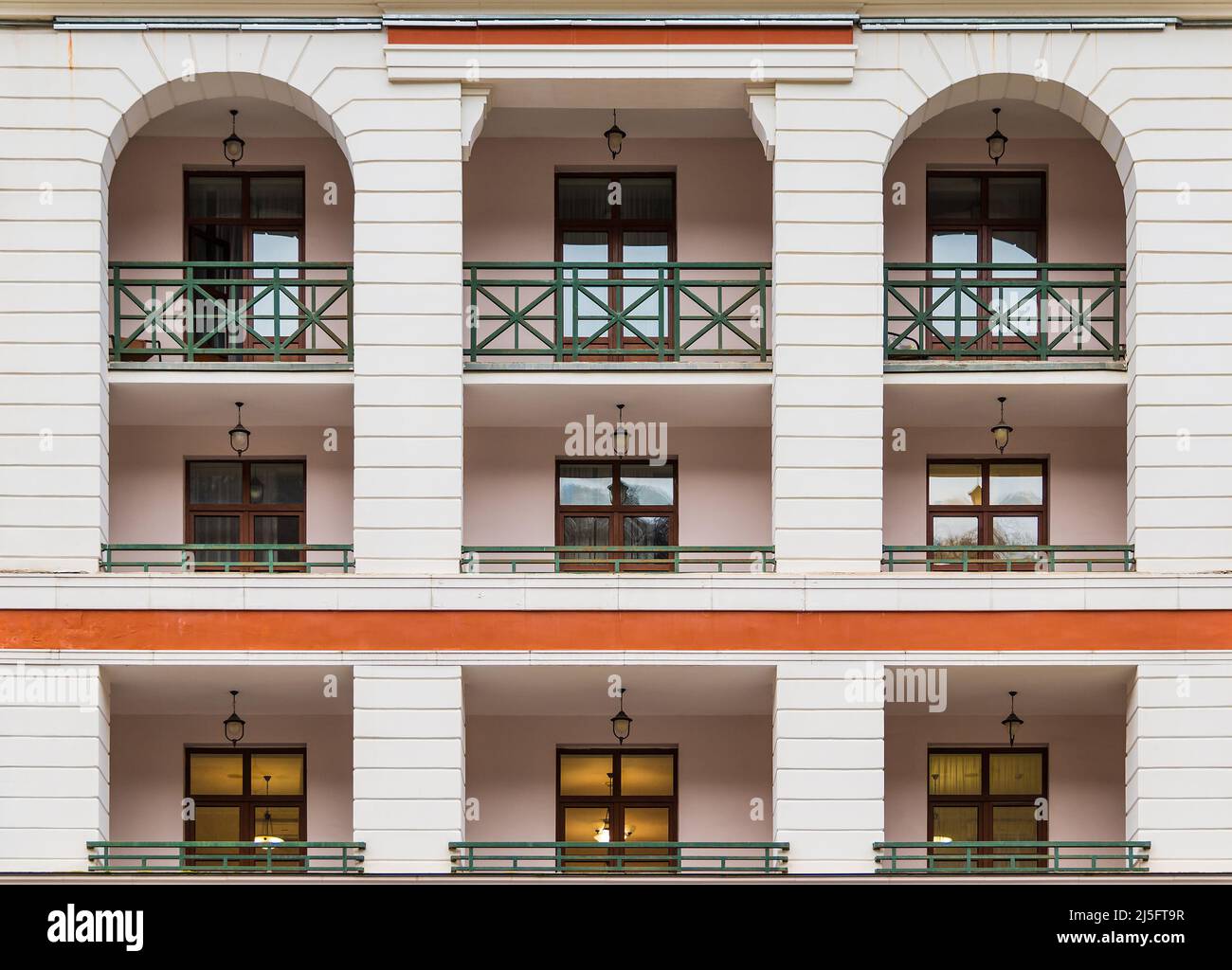 Arch architecture balcony beige hi-res stock photography and images - Alamy