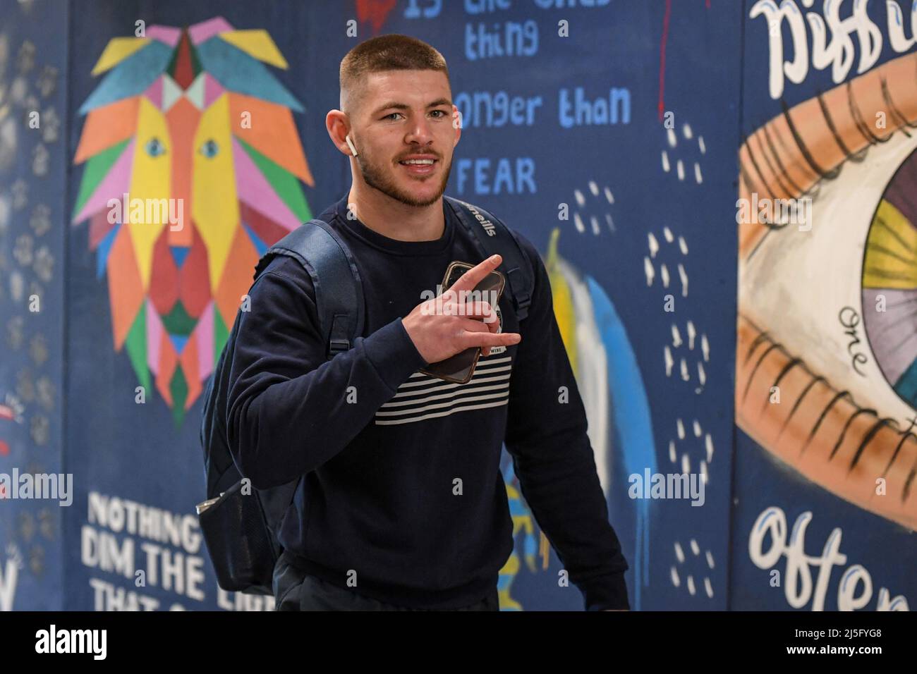 Danny Walker #16 of Warrington Wolves arrives at the Halliwell Jones ...