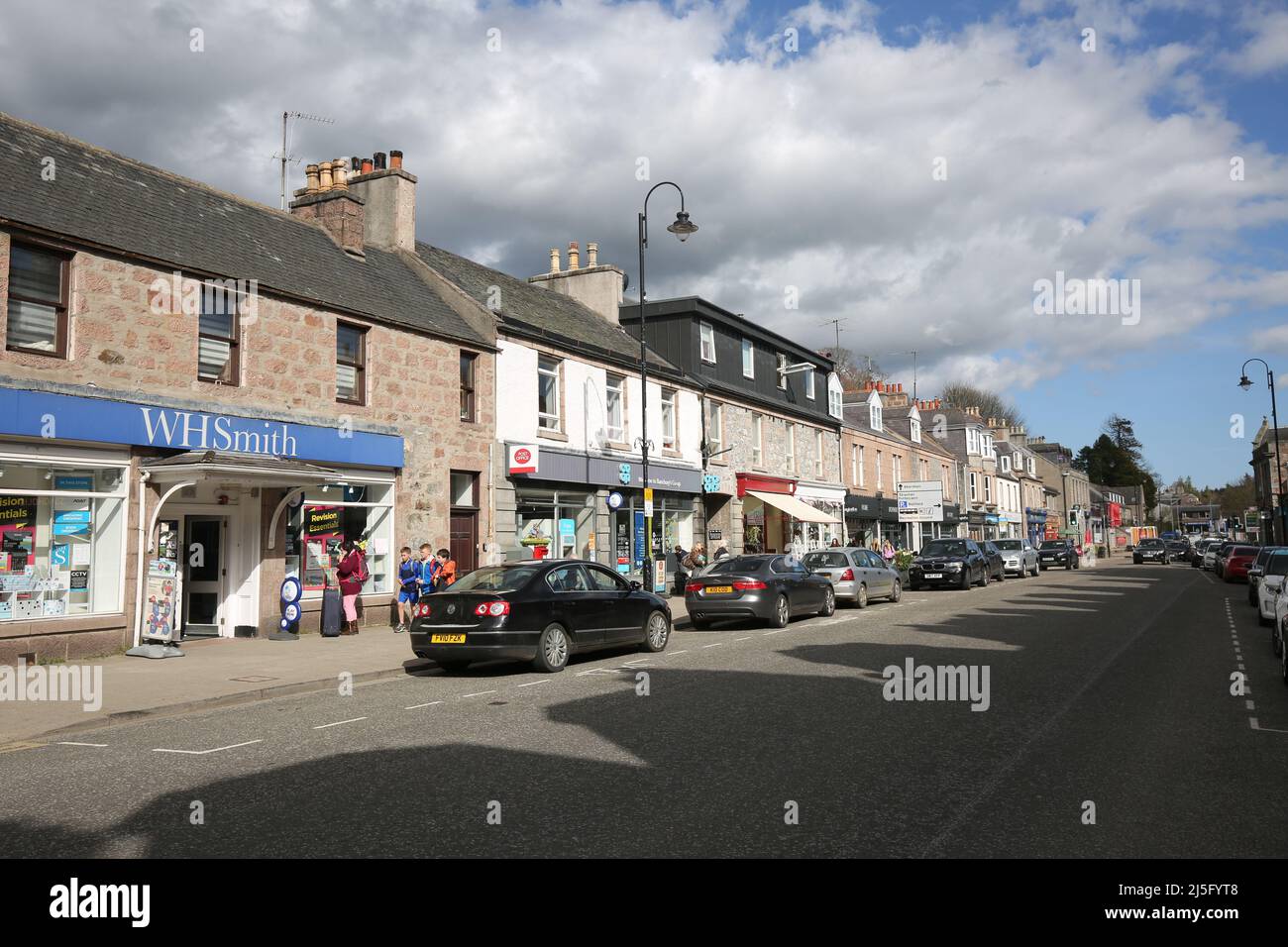 Banchory town hi-res stock photography and images - Alamy