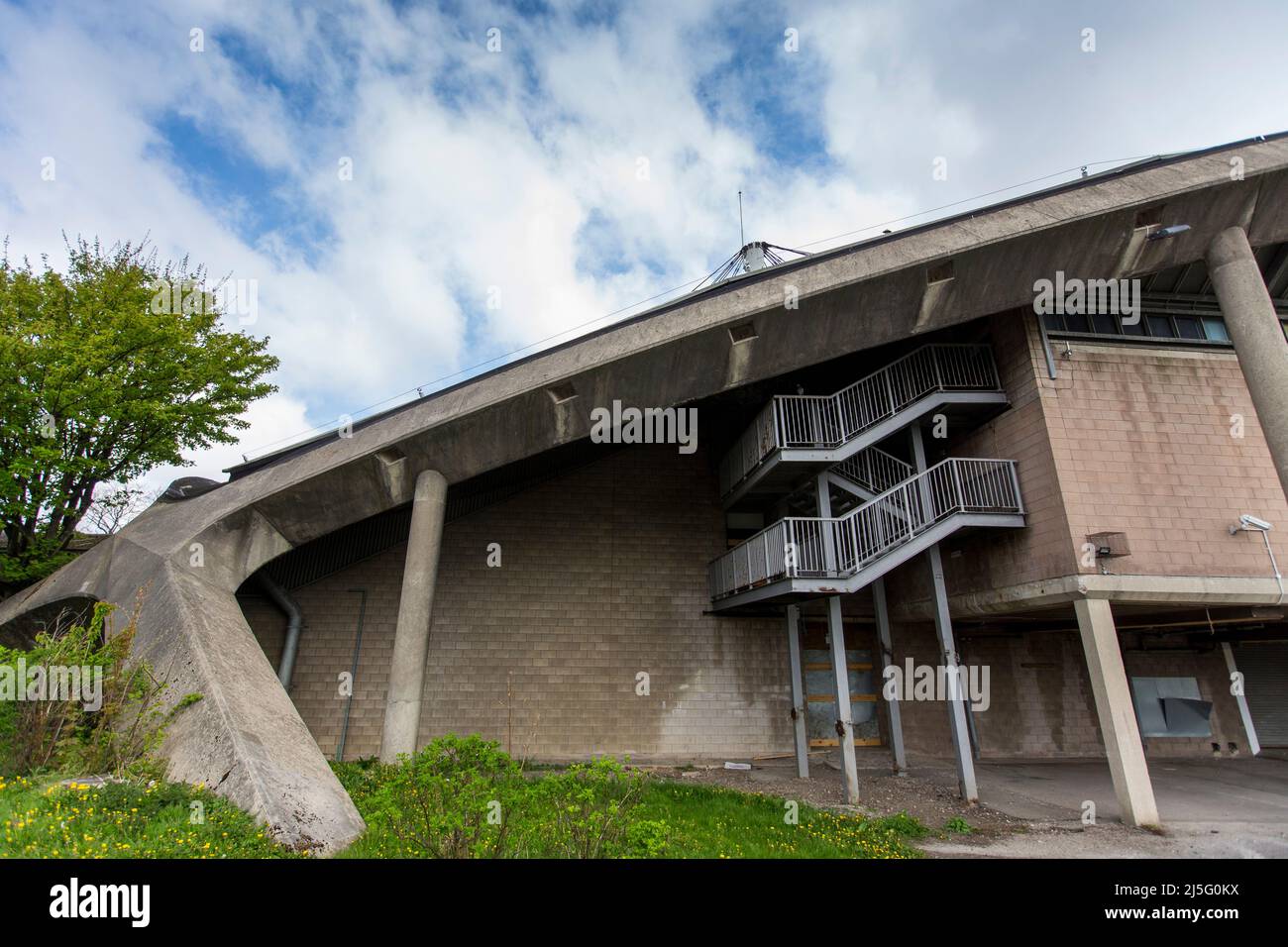 Bradford, West Yorkshire, UK. 23rd April 2022. The former Richard Dunn ...