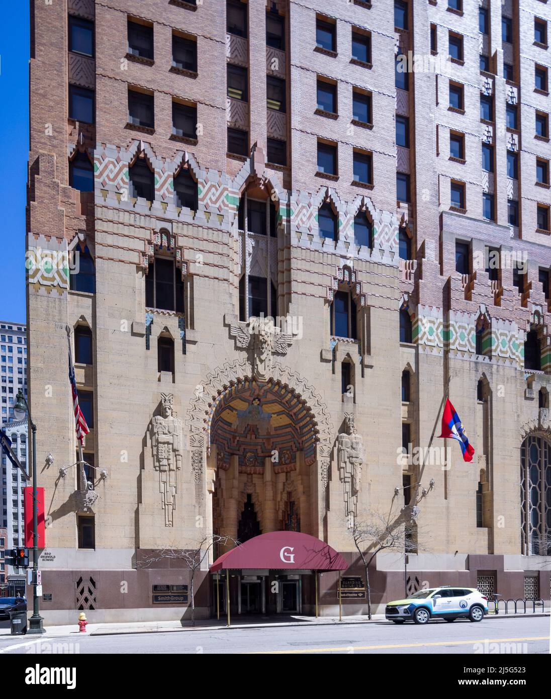 the Guardian Building landmark skyscraper 500 Griswold Street, Detroit ...