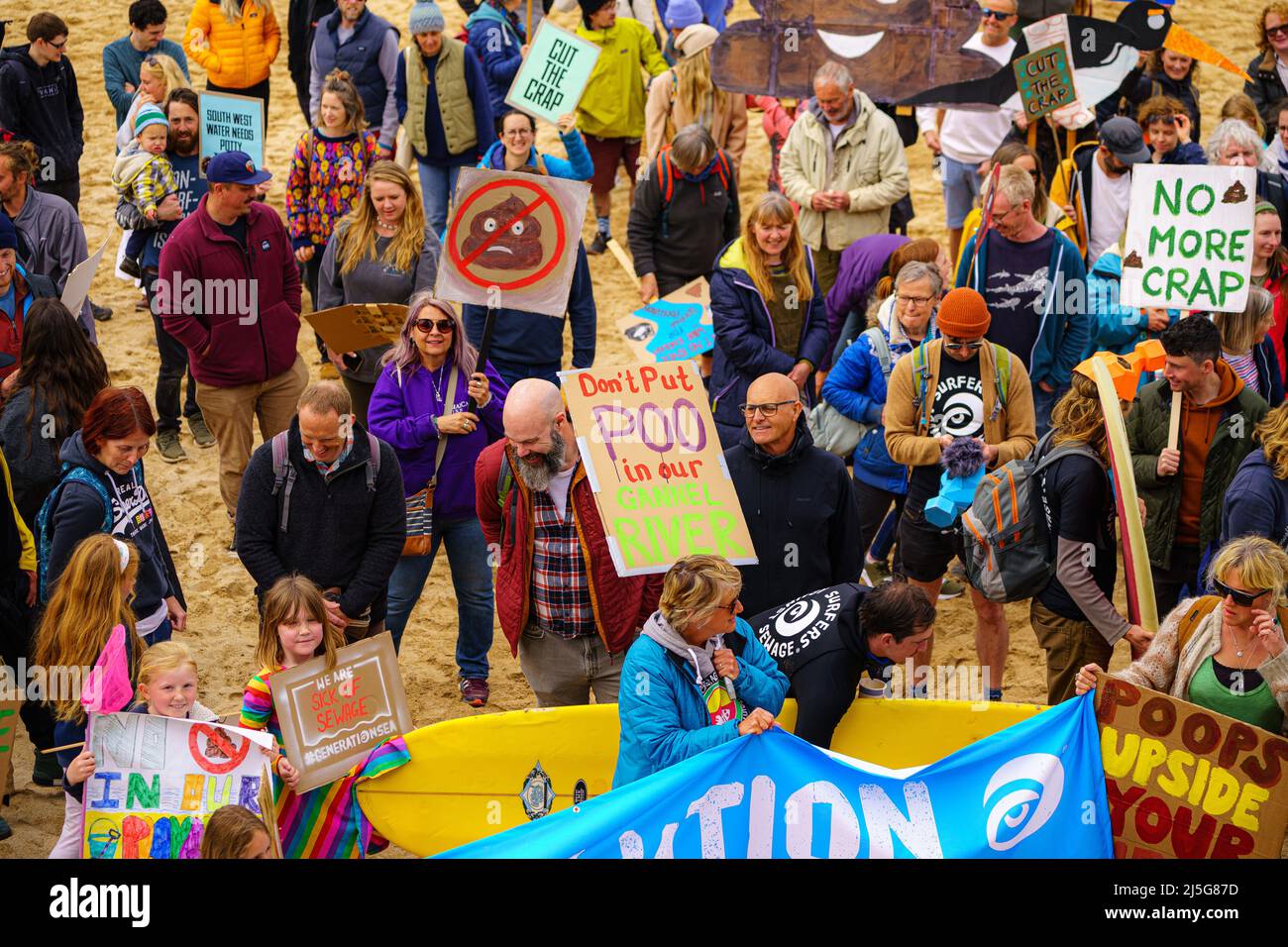 Water pollution signs at beach hi-res stock photography and images - Alamy