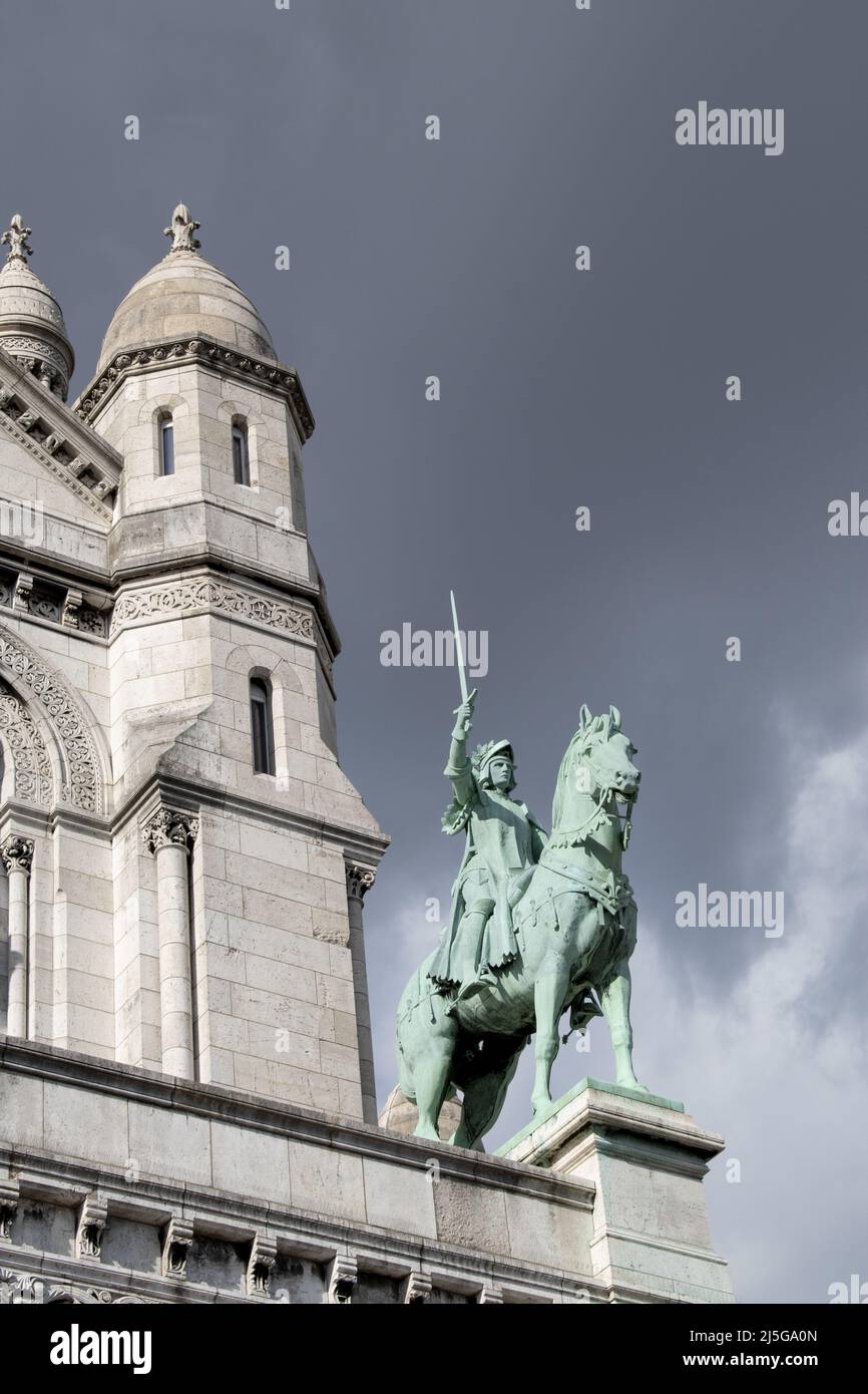 Paris, France: Basilica of the Sacred Heart, Roman Catholic church ...