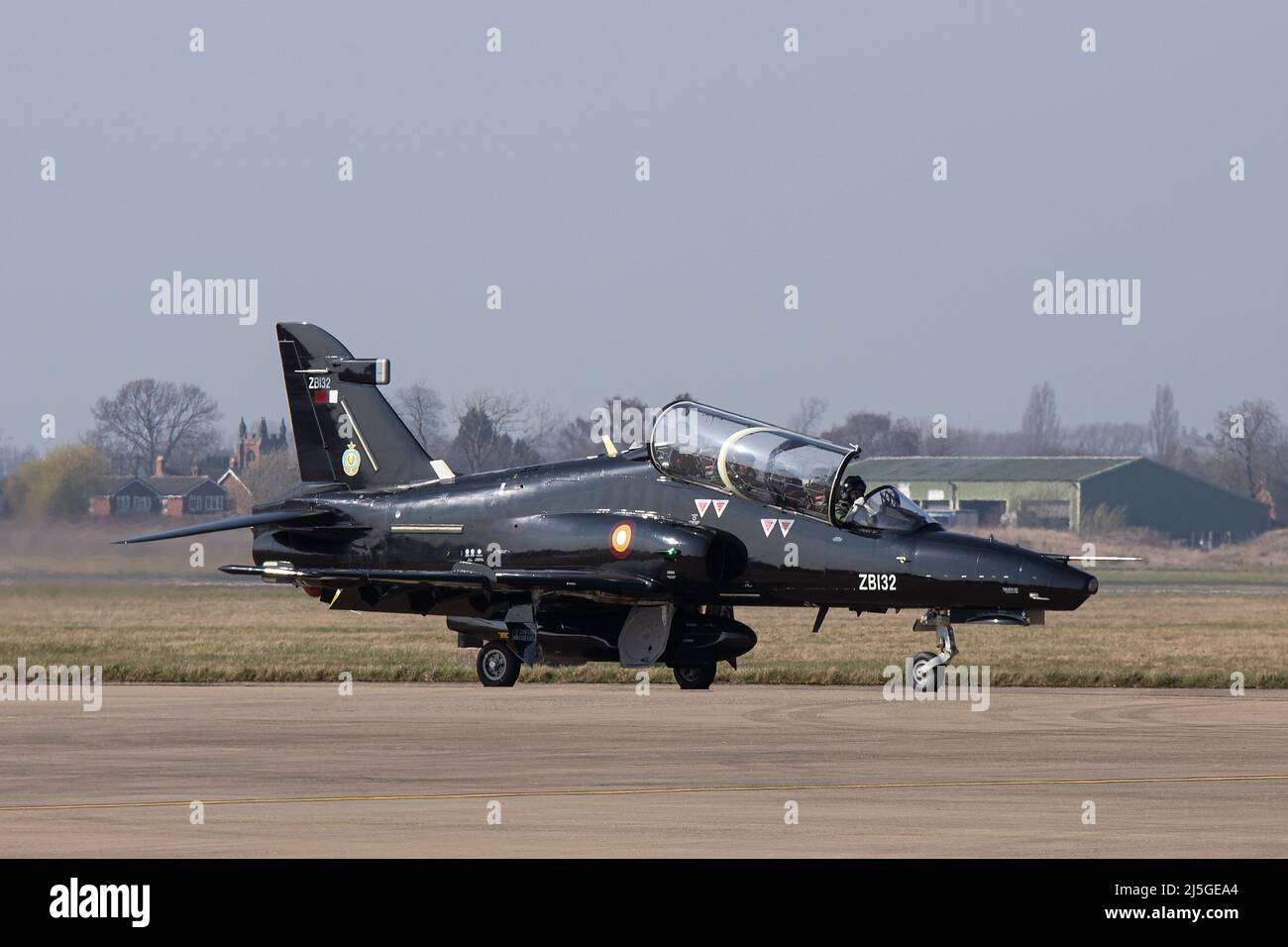 Qatar air force hi-res stock photography and images - Alamy