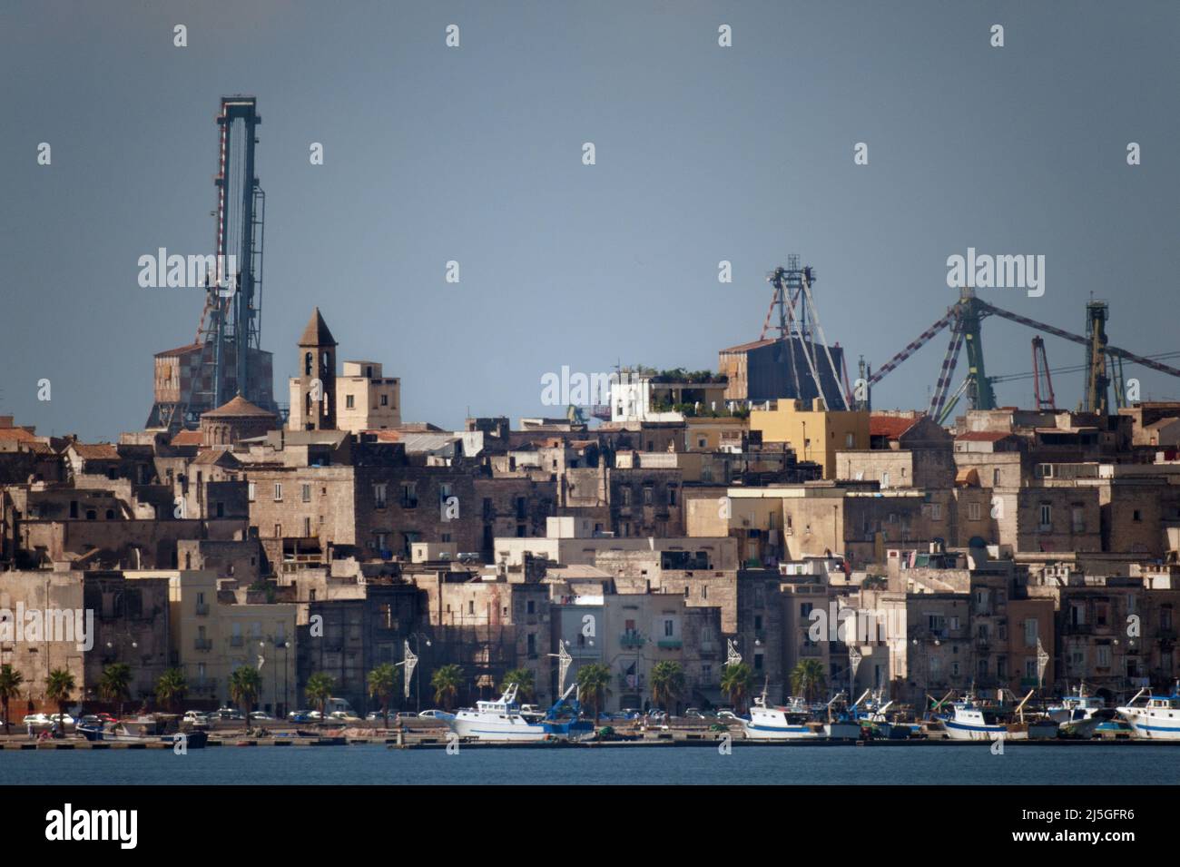 Taranto seafront hi-res stock photography and images - Alamy