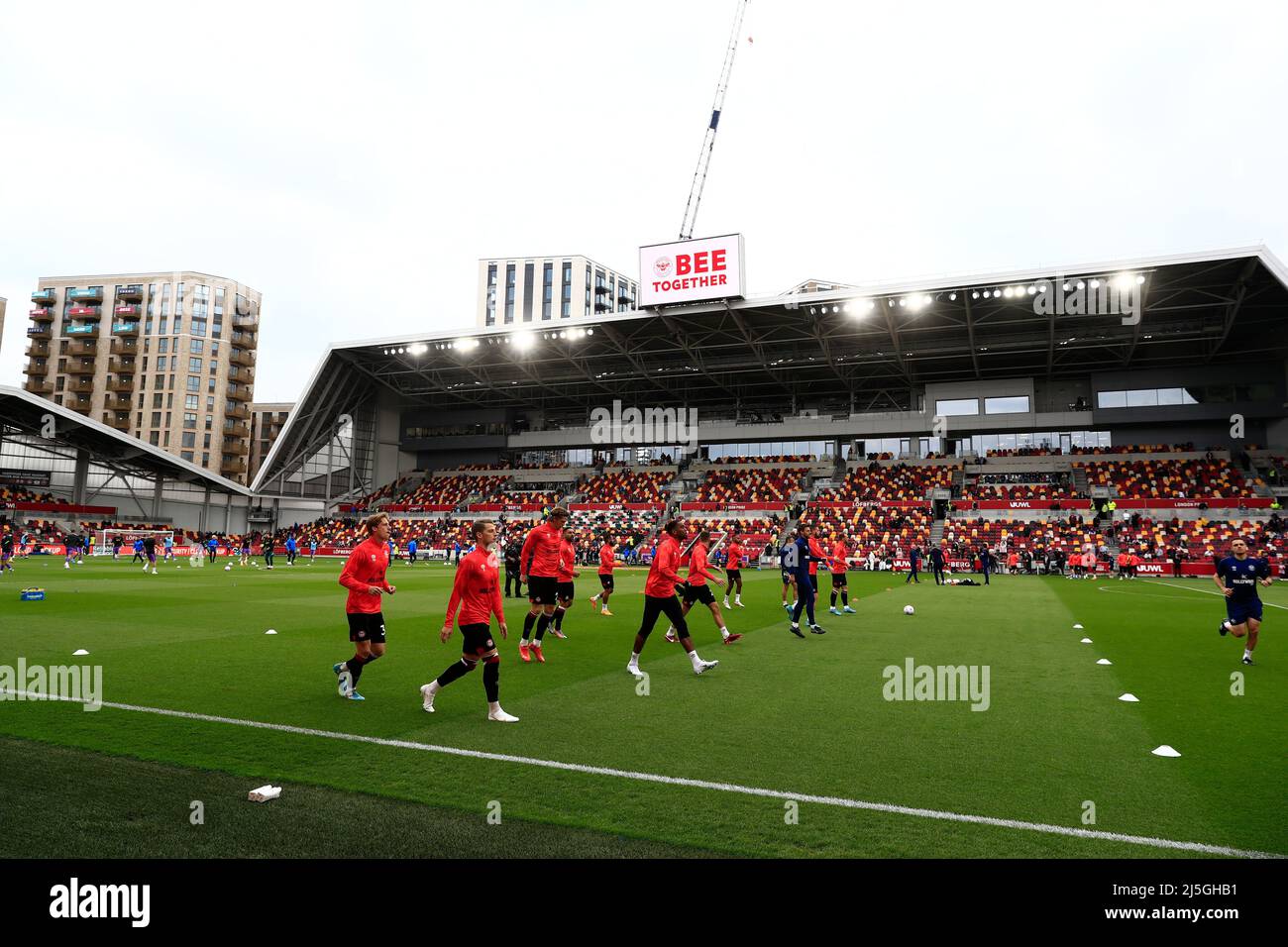 Brentford squad hi-res stock photography and images - Alamy