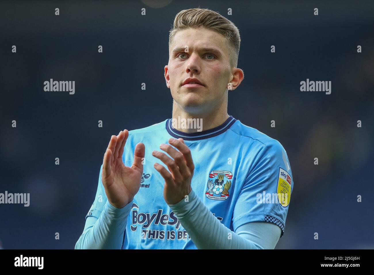 Viktor gyokeres coventry hi-res stock photography and images - Alamy