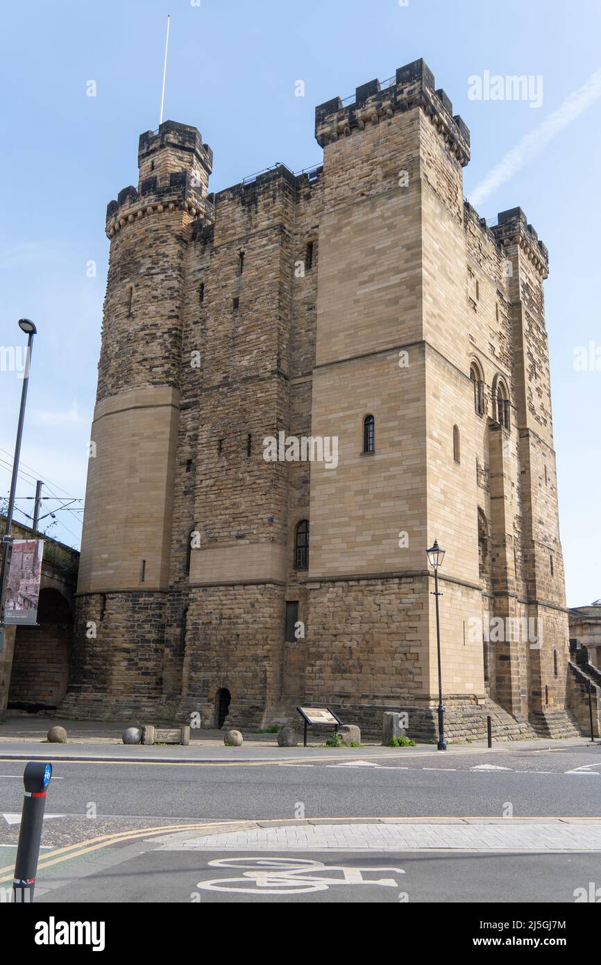 Newcastle upon tyne city wall hi-res stock photography and images - Alamy