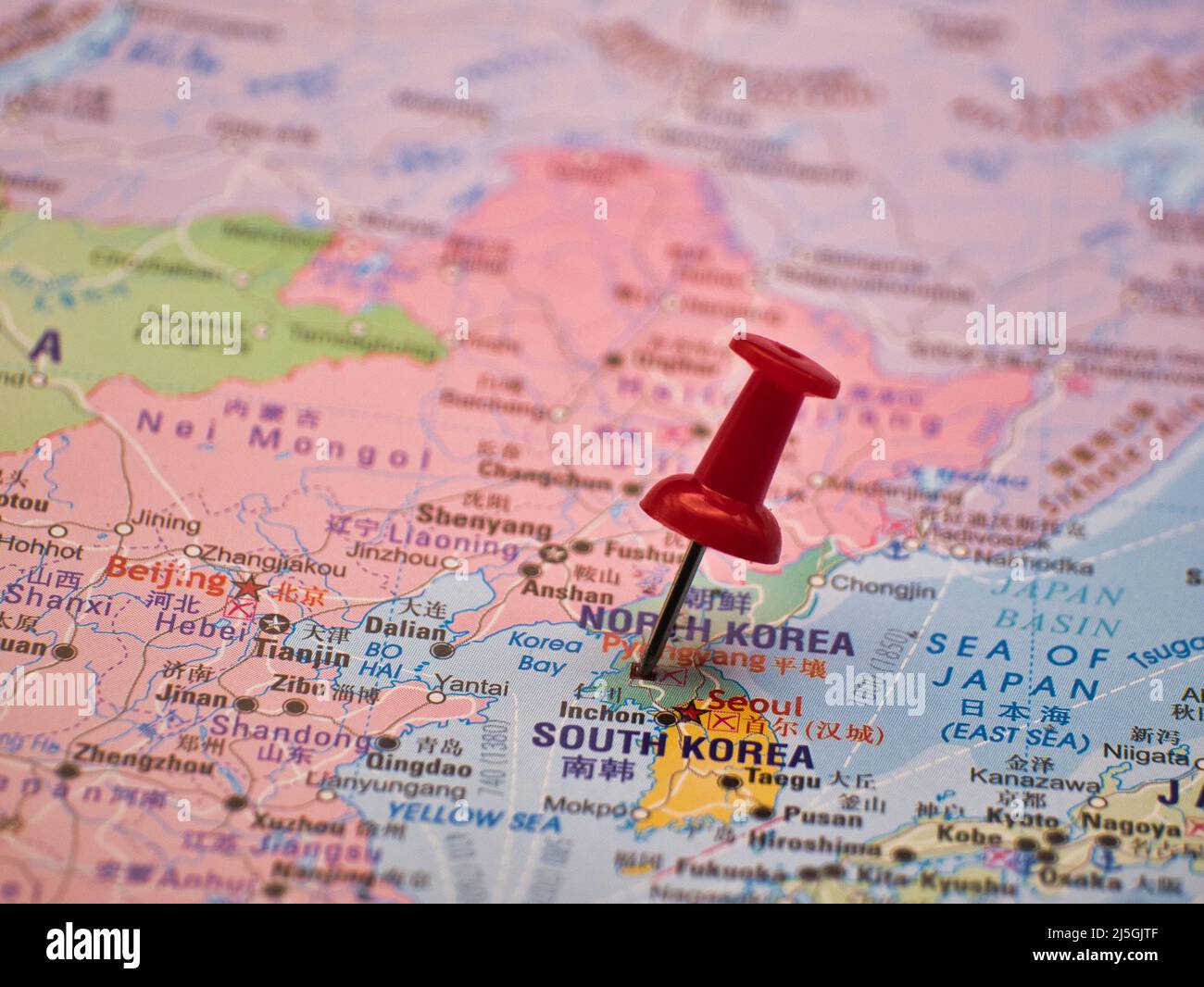 close up of the korea peninsular with north korean capital, pyongyang ...