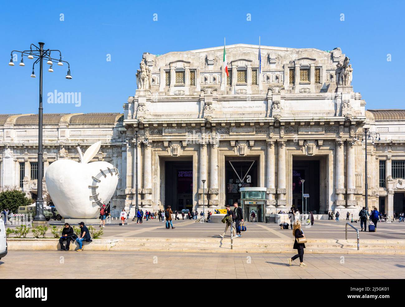 The monumental entrance portico of Milano Centrale train station and ...