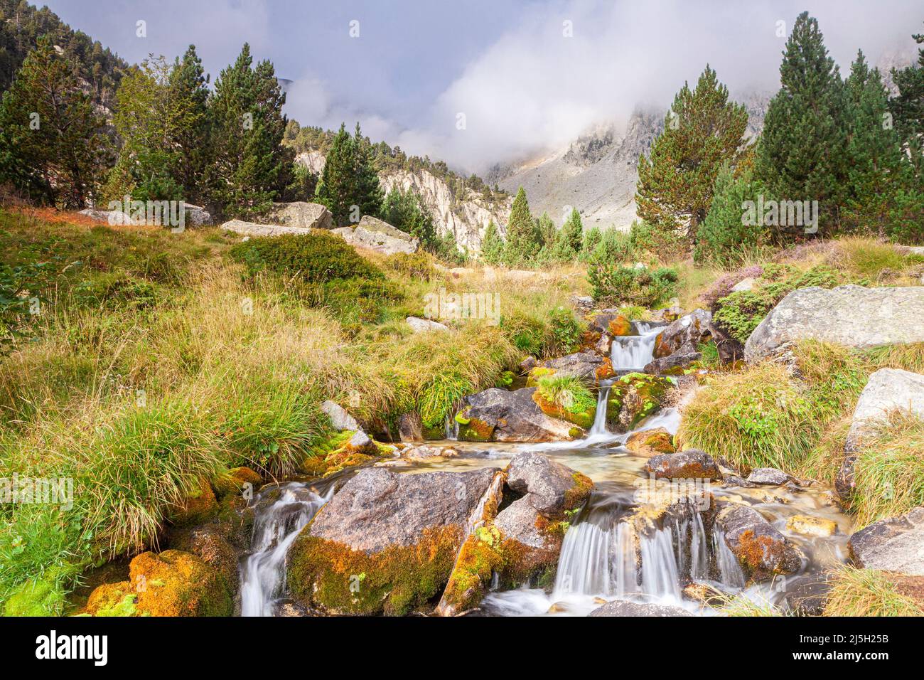 Ordicuso lakes in Panticosa, Tena Valley, Huesca, Spain Stock Photo - Alamy