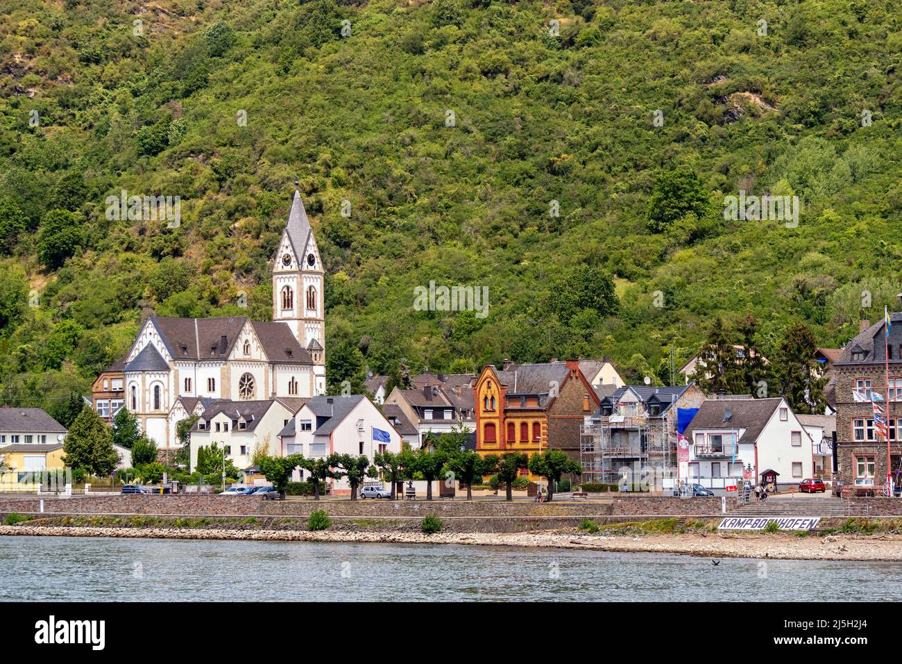 KAMP-BORNHOFEN, GERMANY - JULY 06, 2019: View of the town of on the ...
