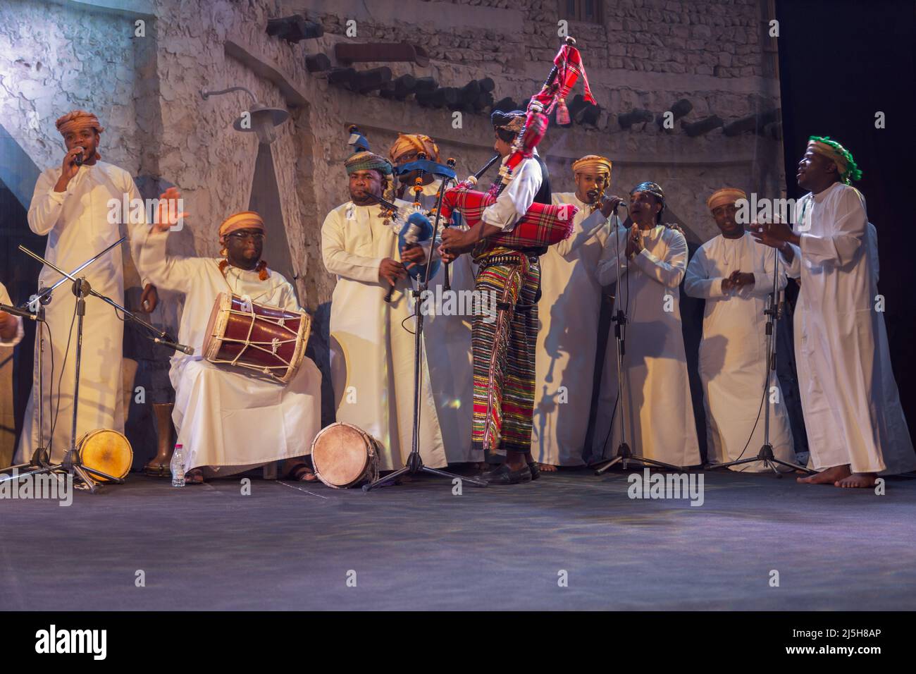 Village dance group hi-res stock photography and images - Alamy