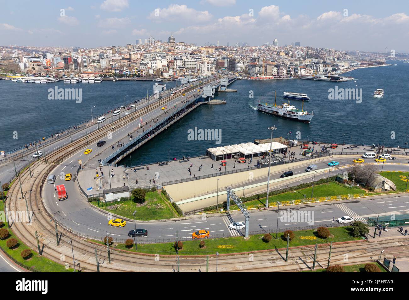 Panoramic birds eye view istanbul hi-res stock photography and images ...