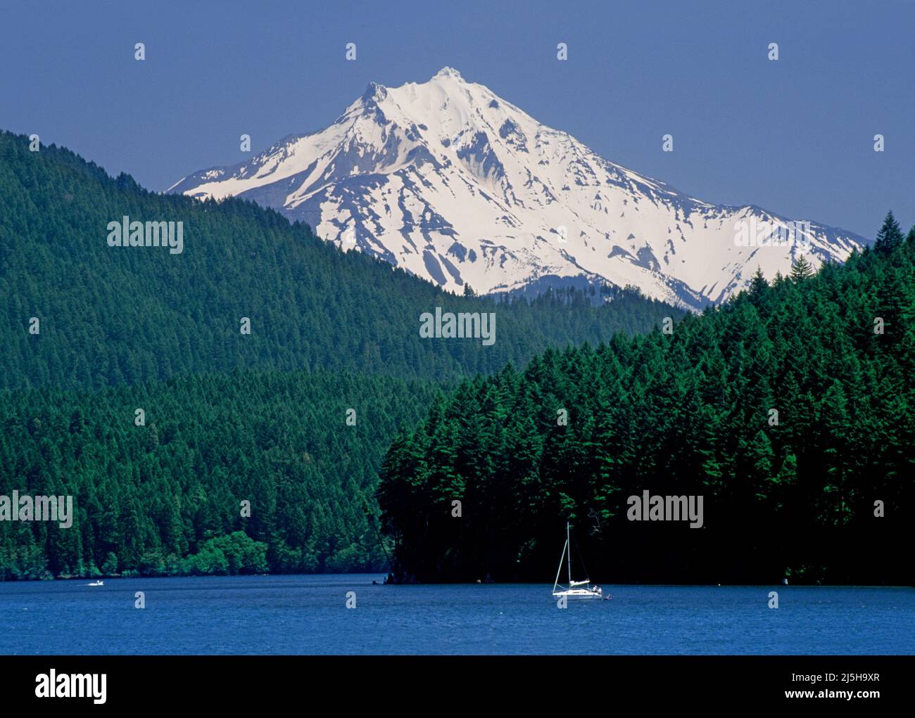 Mt jefferson wilderness mount hi-res stock photography and images - Alamy
