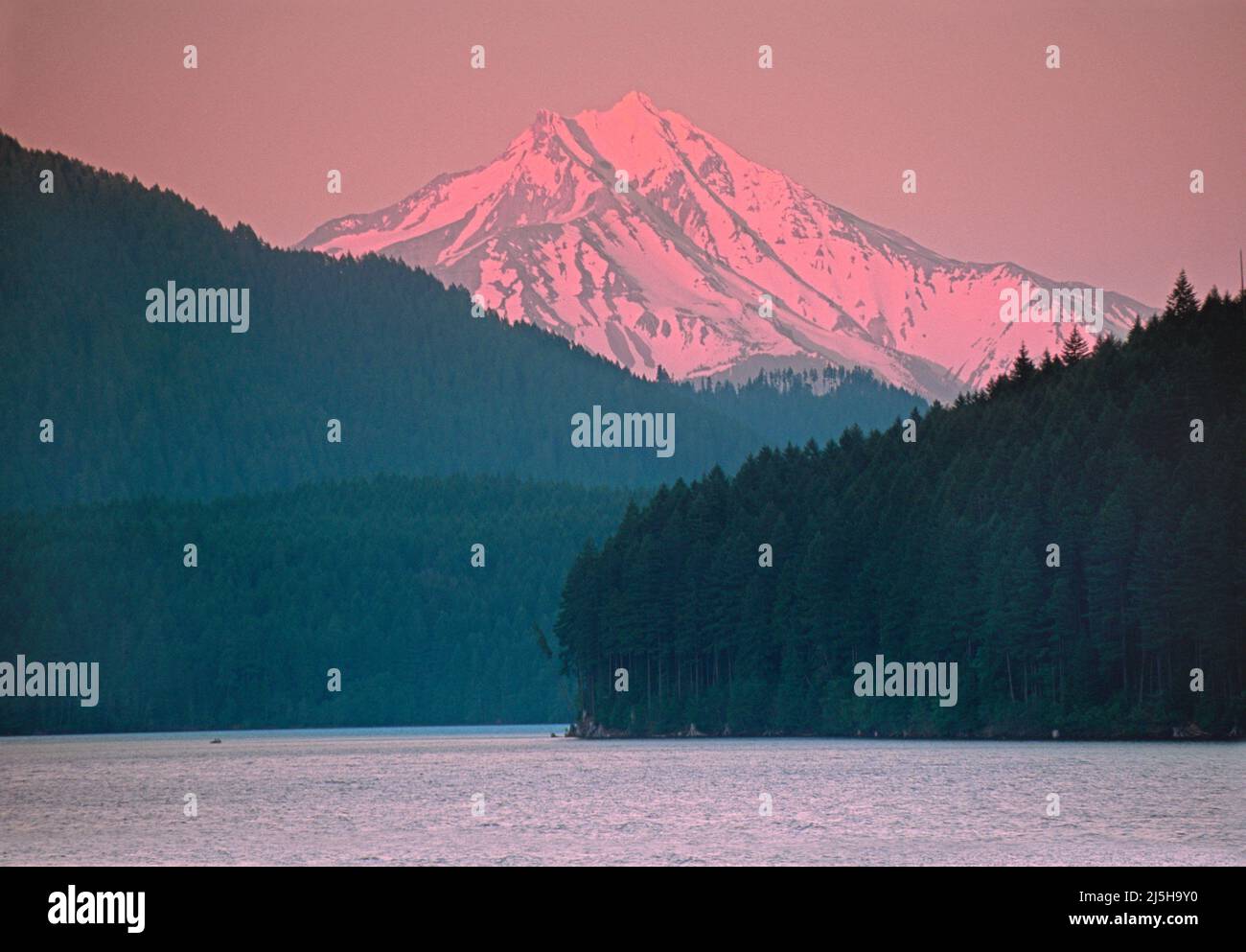 Mount Jefferson and Detroit Lake, Cascade Range, Oregon Stock Photo - Alamy
