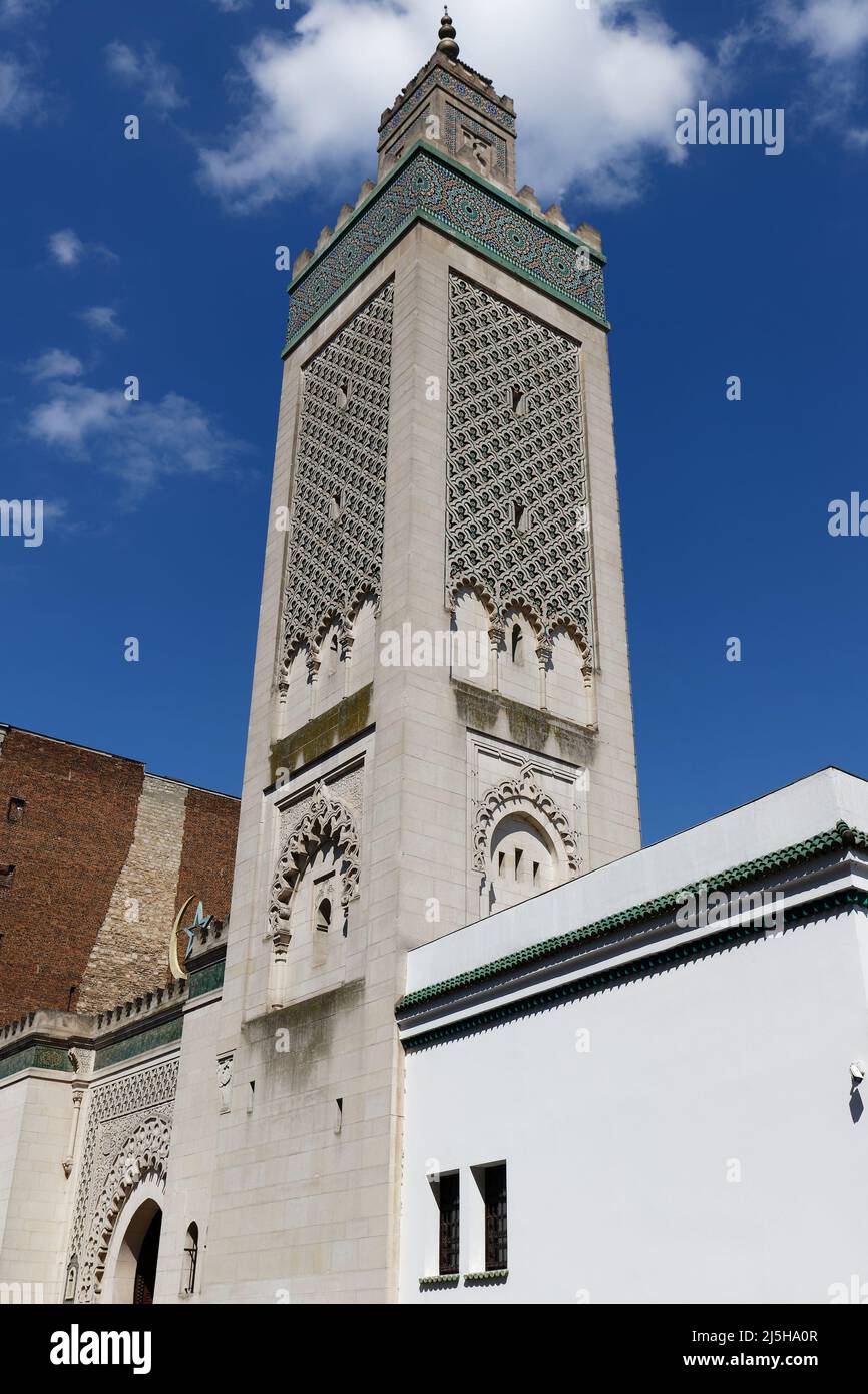 Great Mosque of Paris - Muslim temple in France. It was founded in 1926 ...