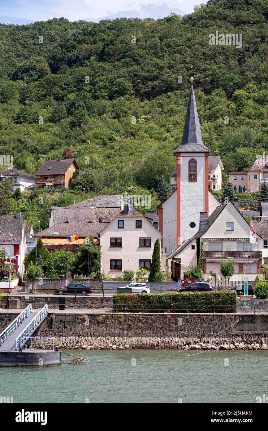 KESTERT, GERMANY - JULY 06, 2019: The village of Kestert on the Rhine ...