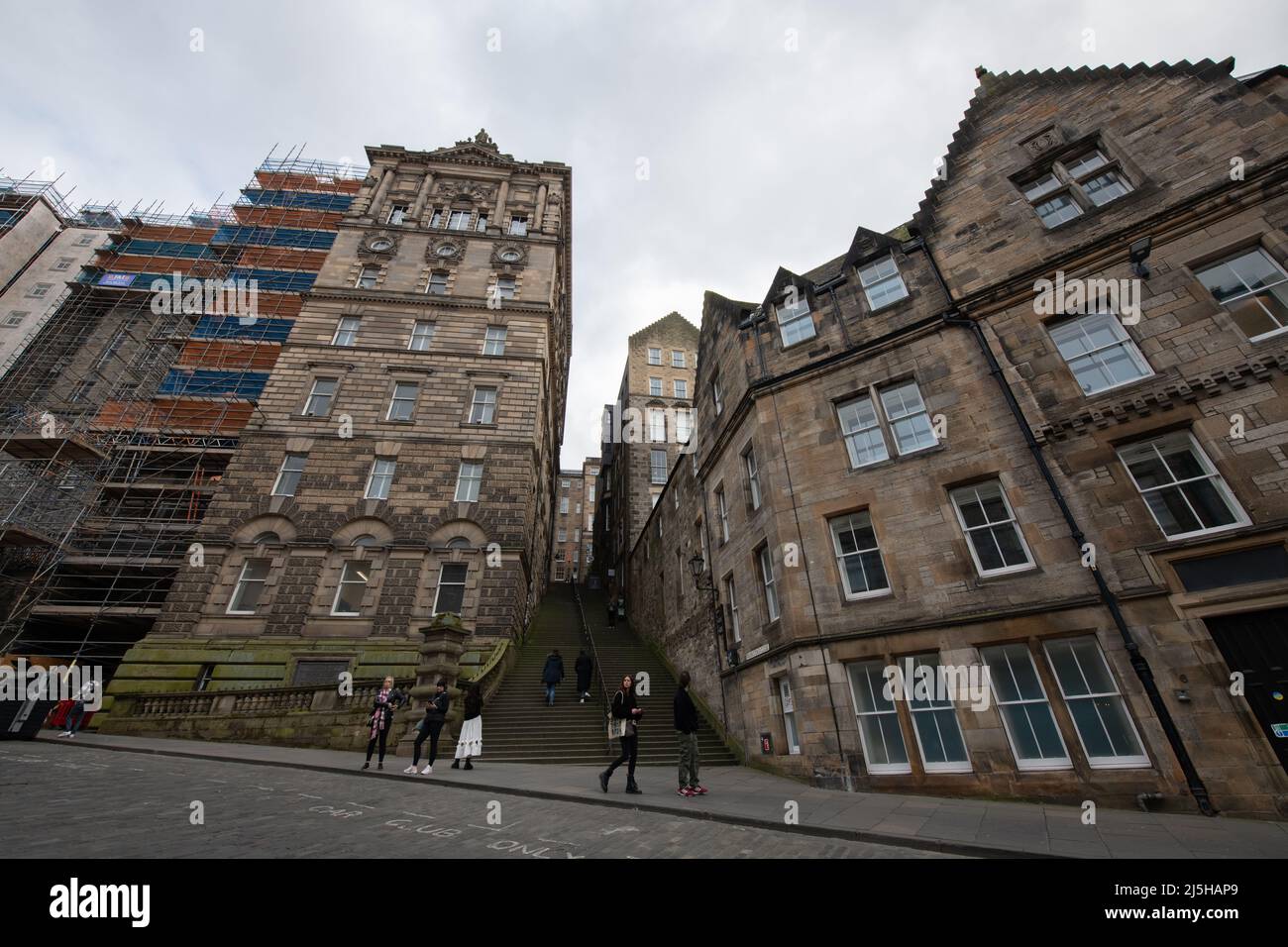 Steep steps edinburgh hi-res stock photography and images - Alamy
