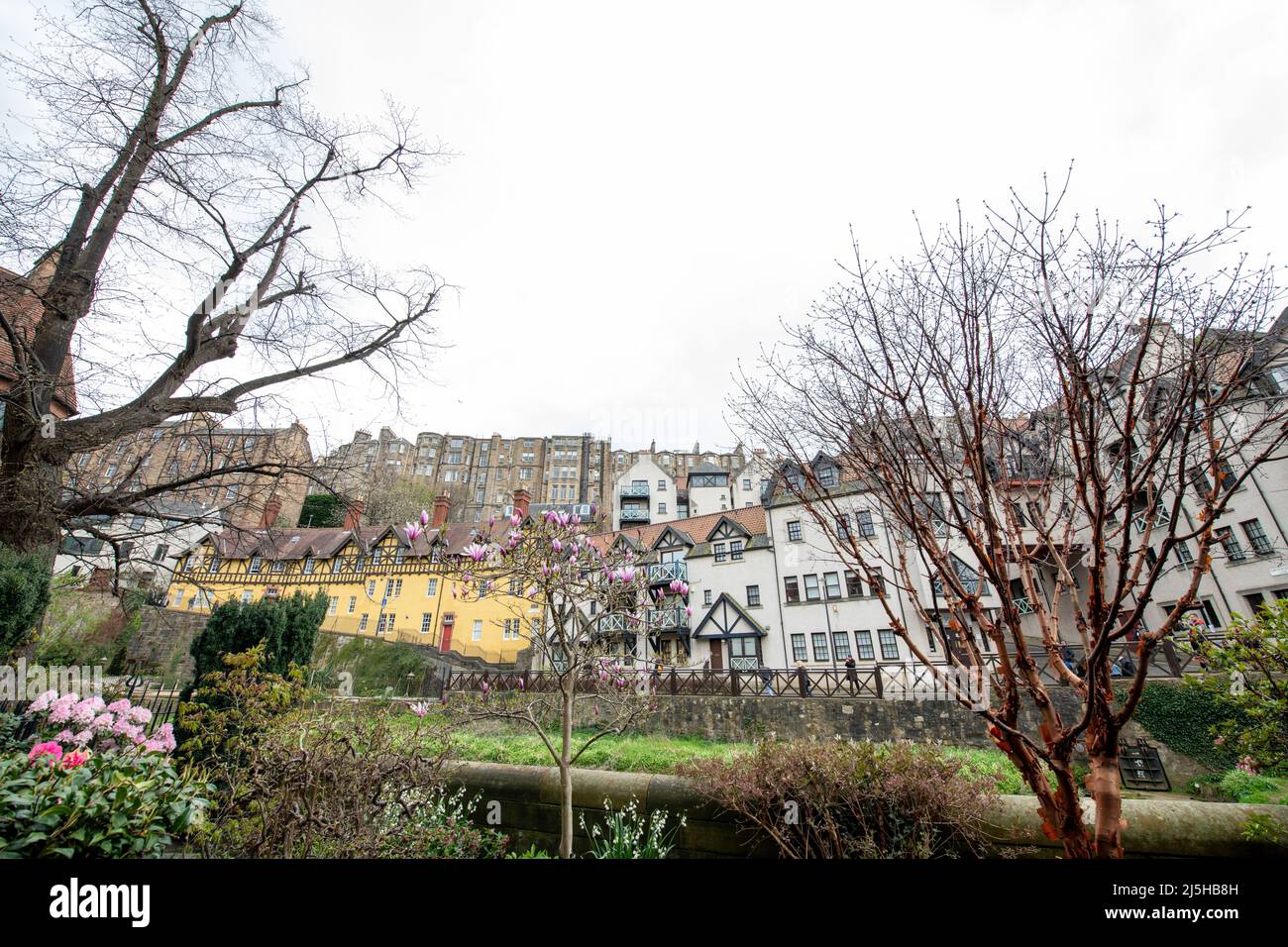 Scotlands picturesque town hi-res stock photography and images - Alamy