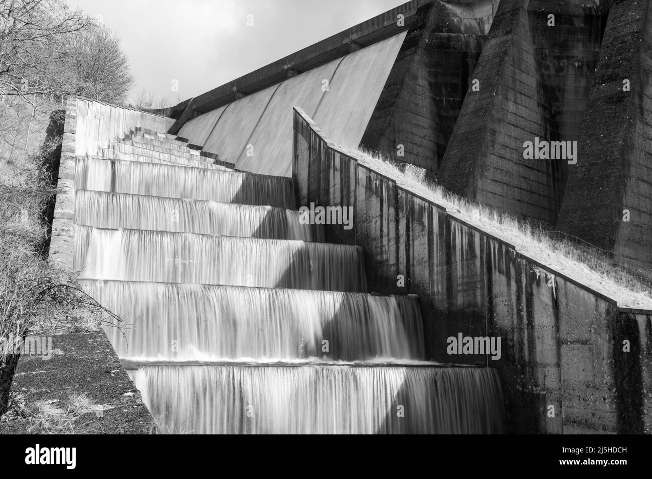 Long exposure of the waterfalls flowing over Wimbleball dam in Somerset ...