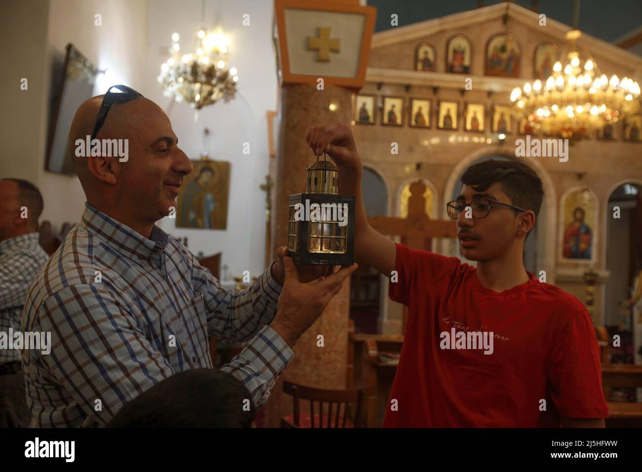 Nablus, Palestine. 23rd Apr, 2022. Palestinian Orthodox Christians take ...