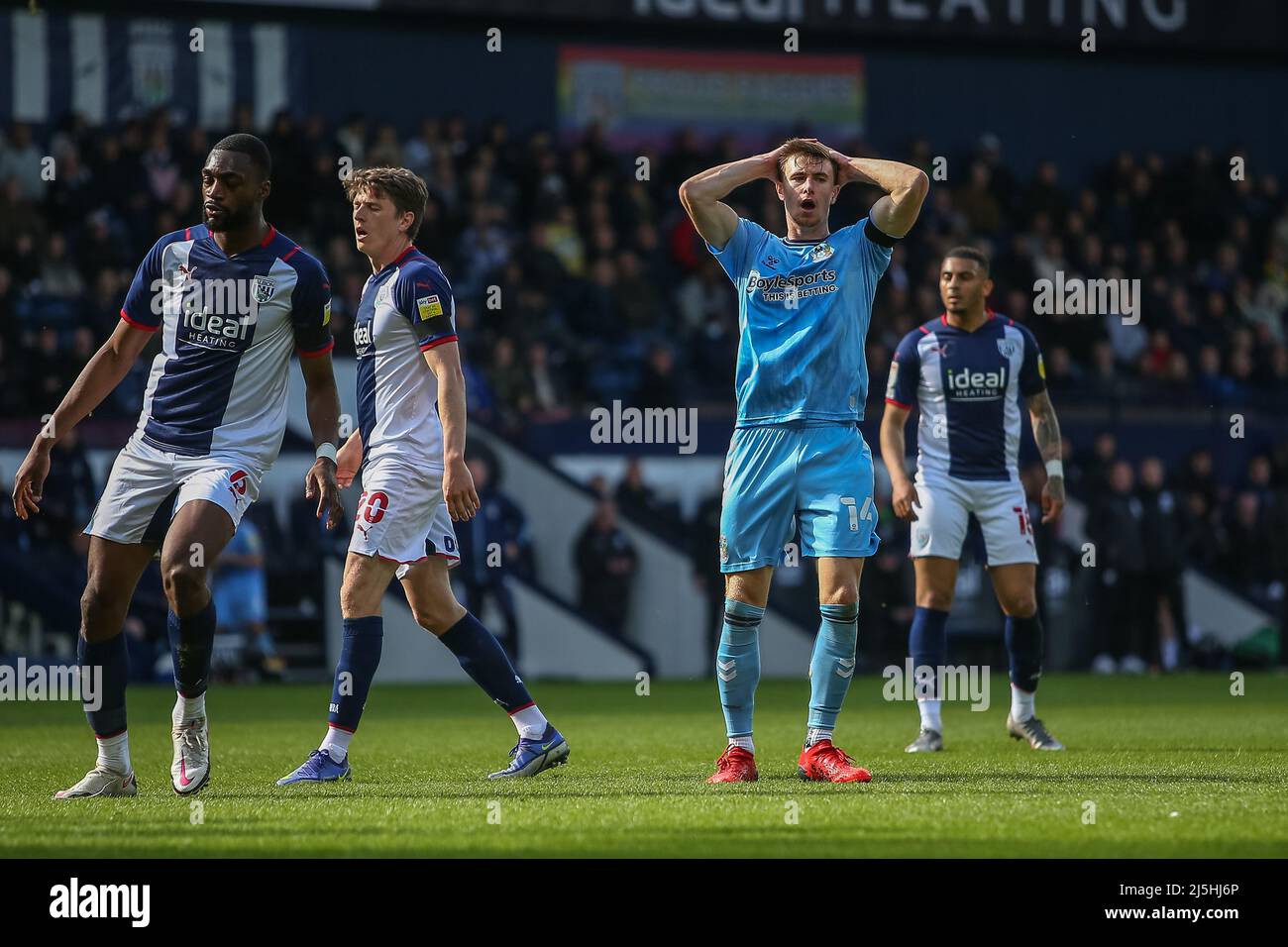 Football dejected head shot hi-res stock photography and images - Alamy