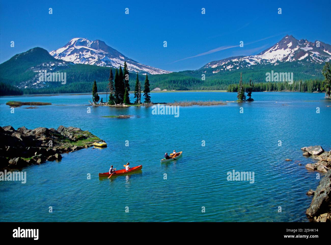 Cascade volcanoes hi-res stock photography and images - Alamy