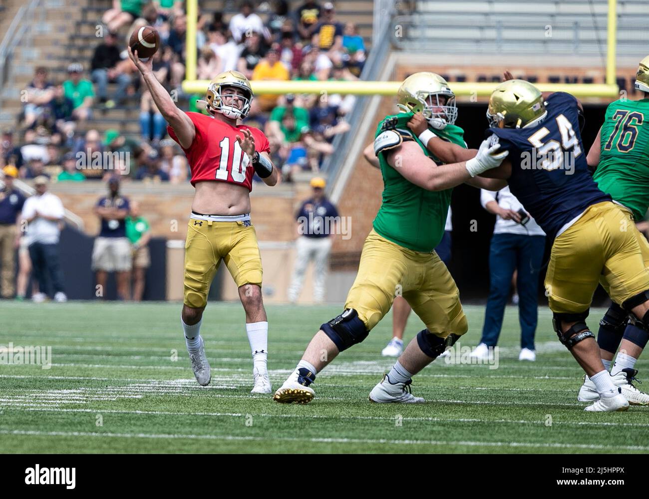 April 23, 2022: Notre Dame quarterback Drew Pyne (10) passes the ball ...