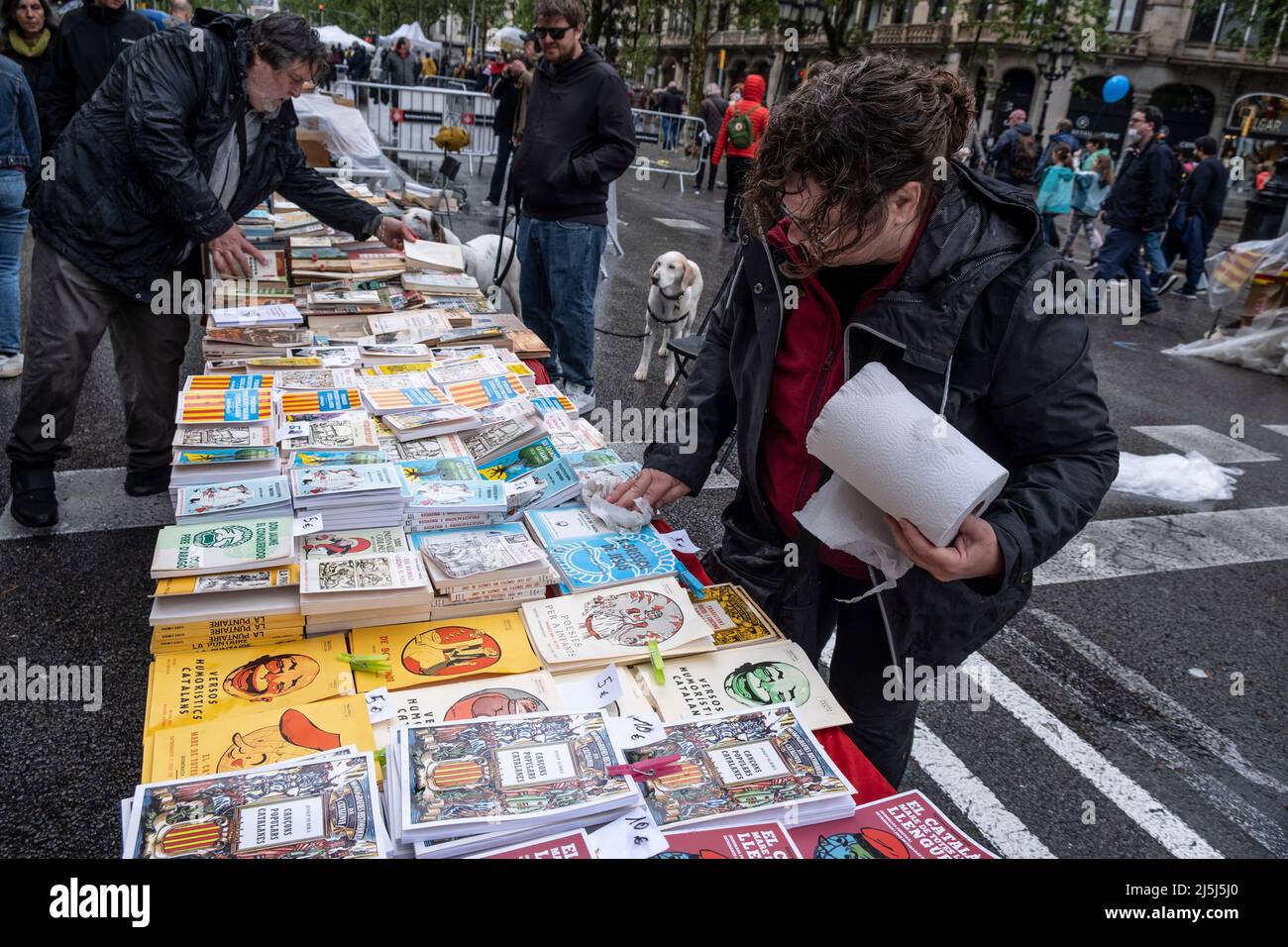 Drying books hi-res stock photography and images - Alamy