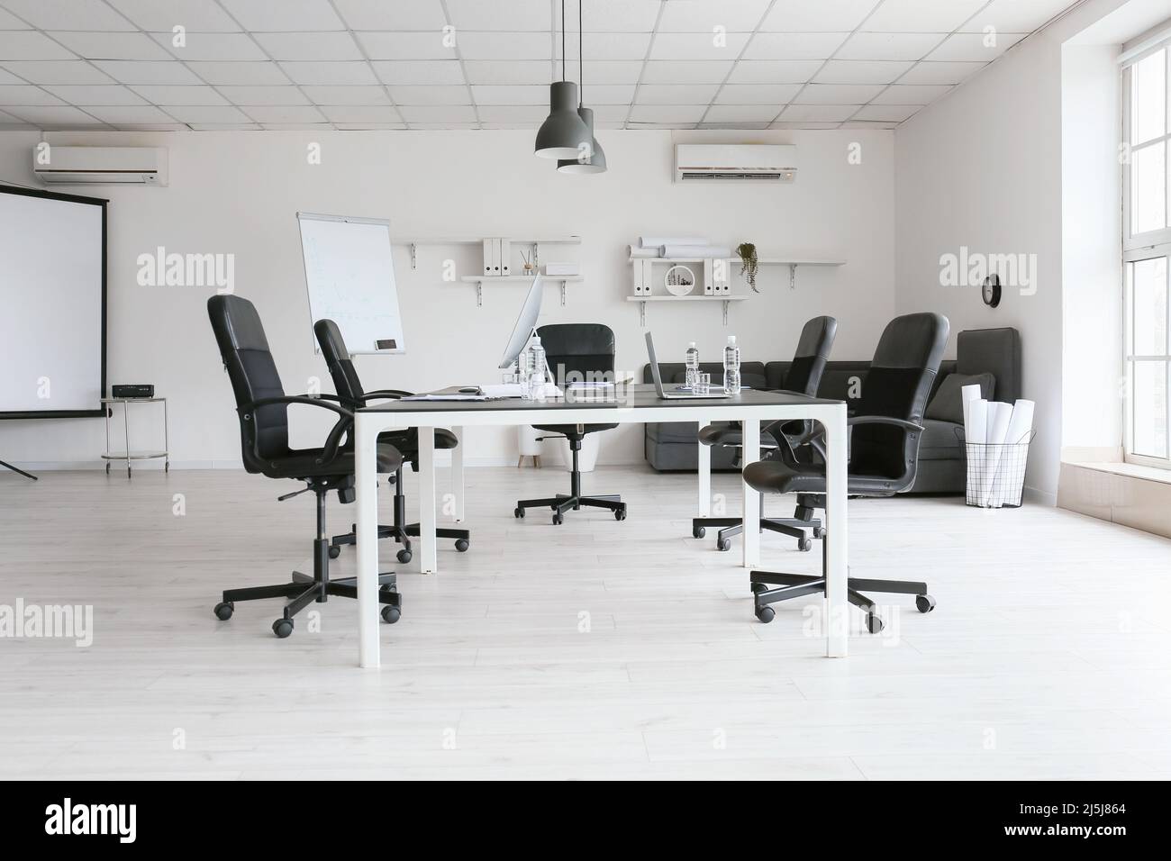 Interior of modern conference hall with big table and chairs Stock ...
