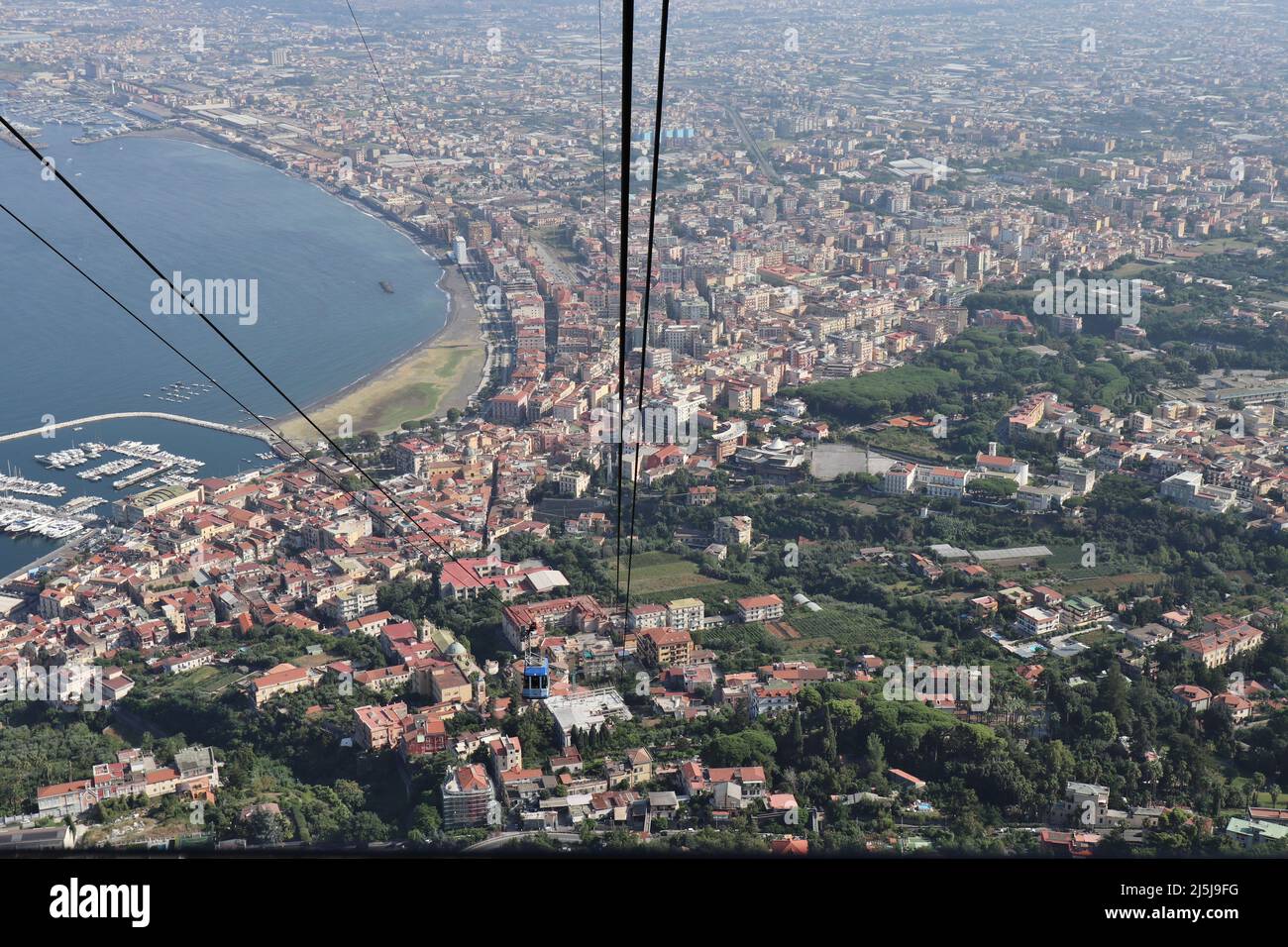 Castellammare di stabia vesuvio hi-res stock photography and images - Alamy