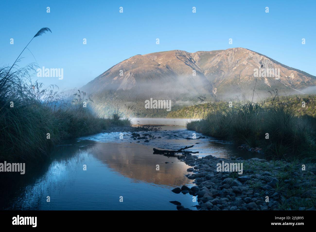 Lake Rotoiti, Nelson Lakes National Park, South Island, New Zealand ...