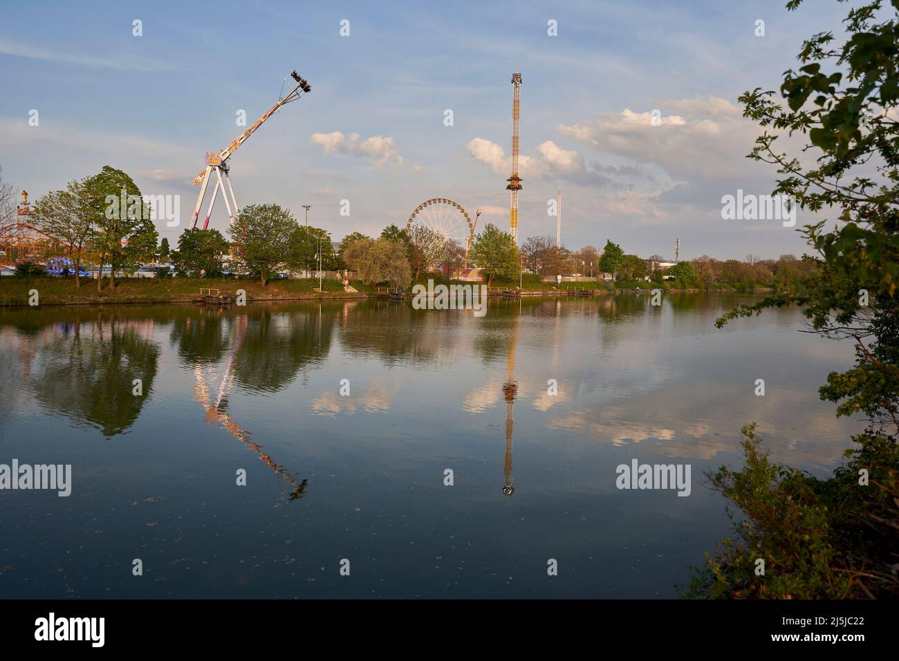 Stuttgart wasen hi-res stock photography and images - Alamy