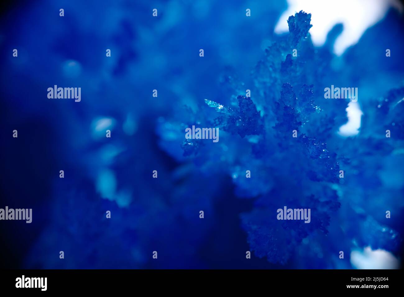 Blue frozen ice hi-res stock photography and images - Alamy