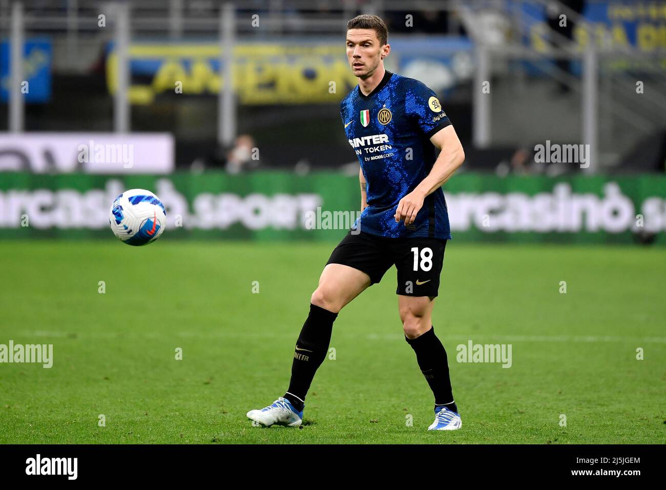 Robin gosens inter hi-res stock photography and images - Alamy