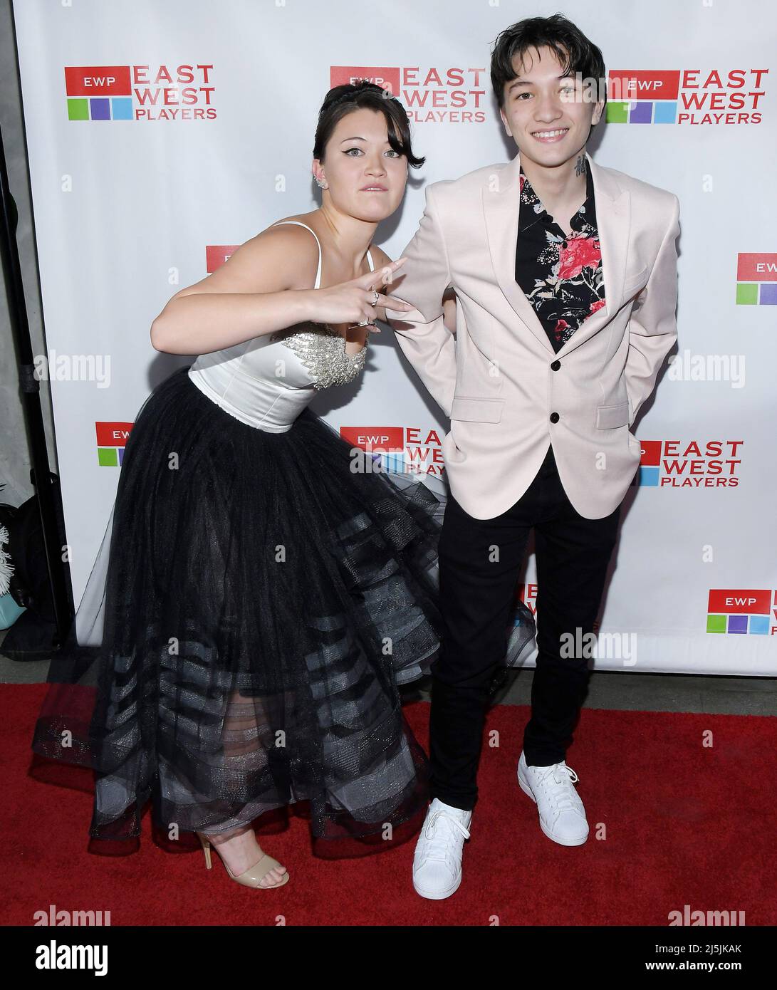 Los Angeles, USA. 23rd Apr, 2022. (L-R) Isa Briones and Teo Briones at ...