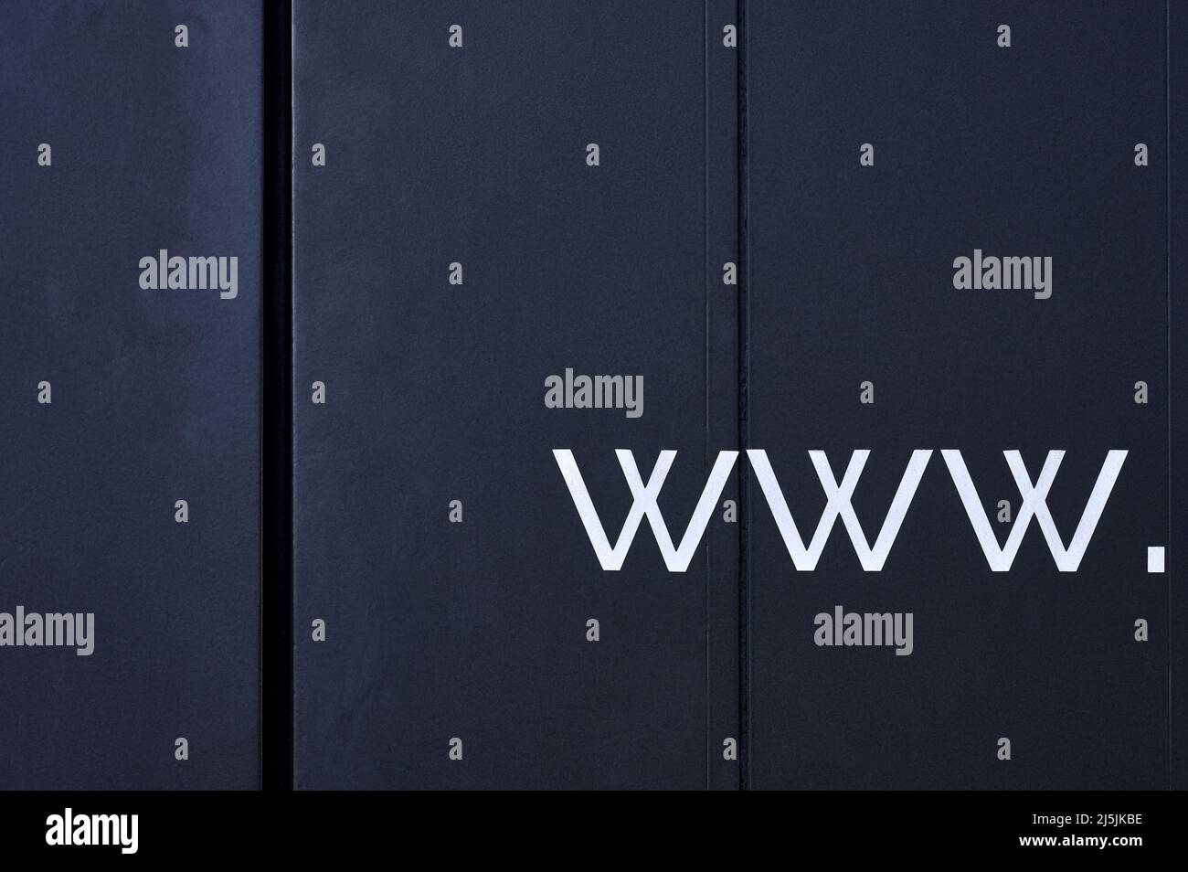 www inscription on a metal structure Stock Photo - Alamy