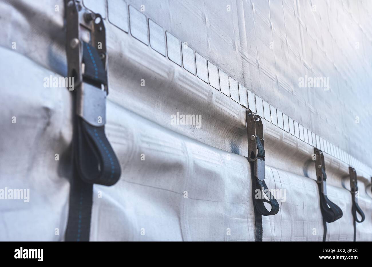 Truck tarpaulin hi-res stock photography and images - Alamy