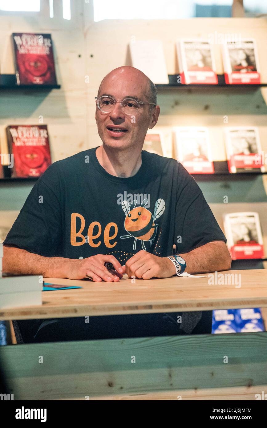Bernard Weber during the Paris Book Festival on April 23, 2022 in Paris ...