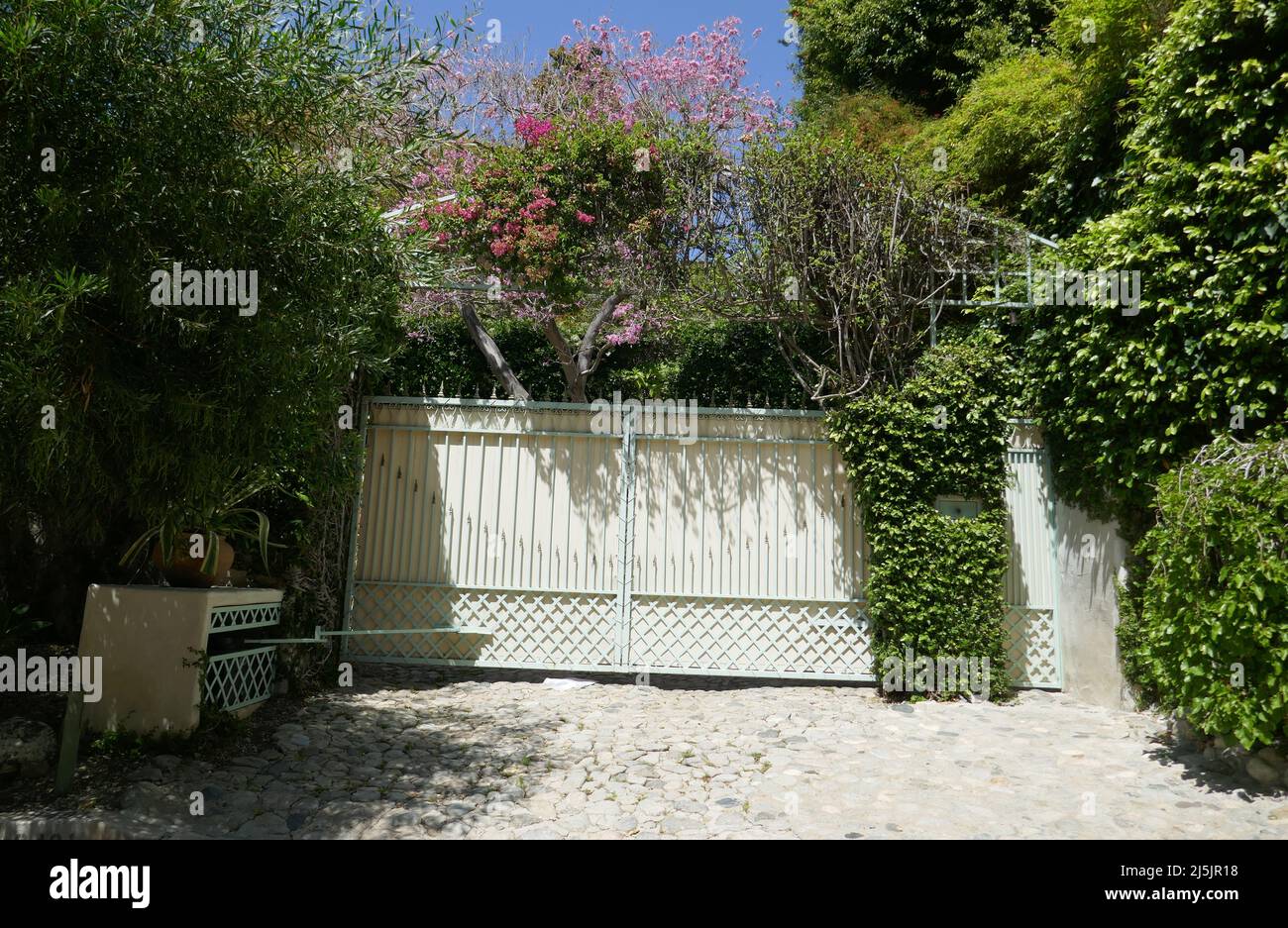 Beverly Hills, California, USA 17th April 2022 A general view of ...