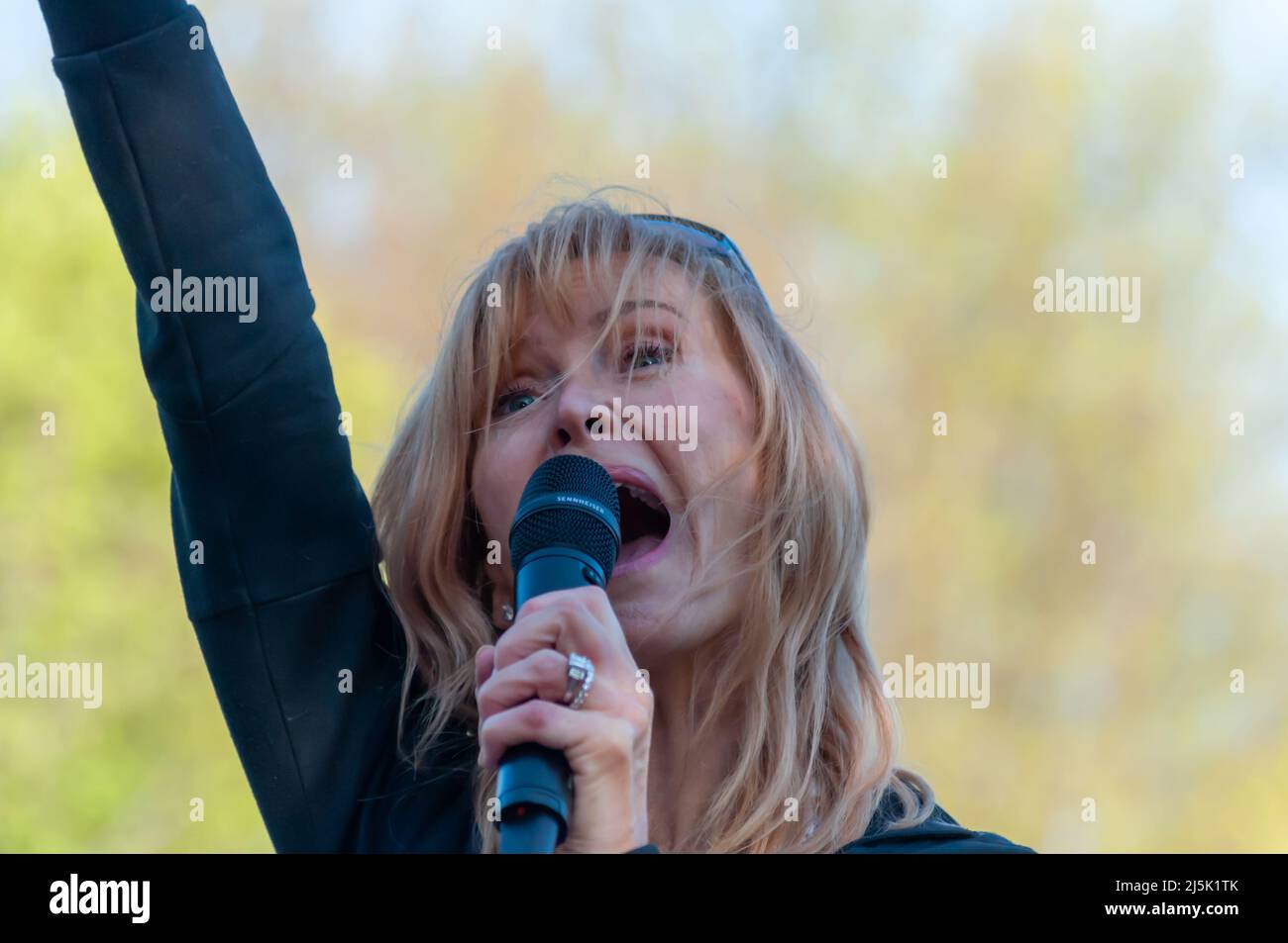 Glasgow, Scotland, UK. 24th April, 2022. Jackie Bird in Glasgow Green ...
